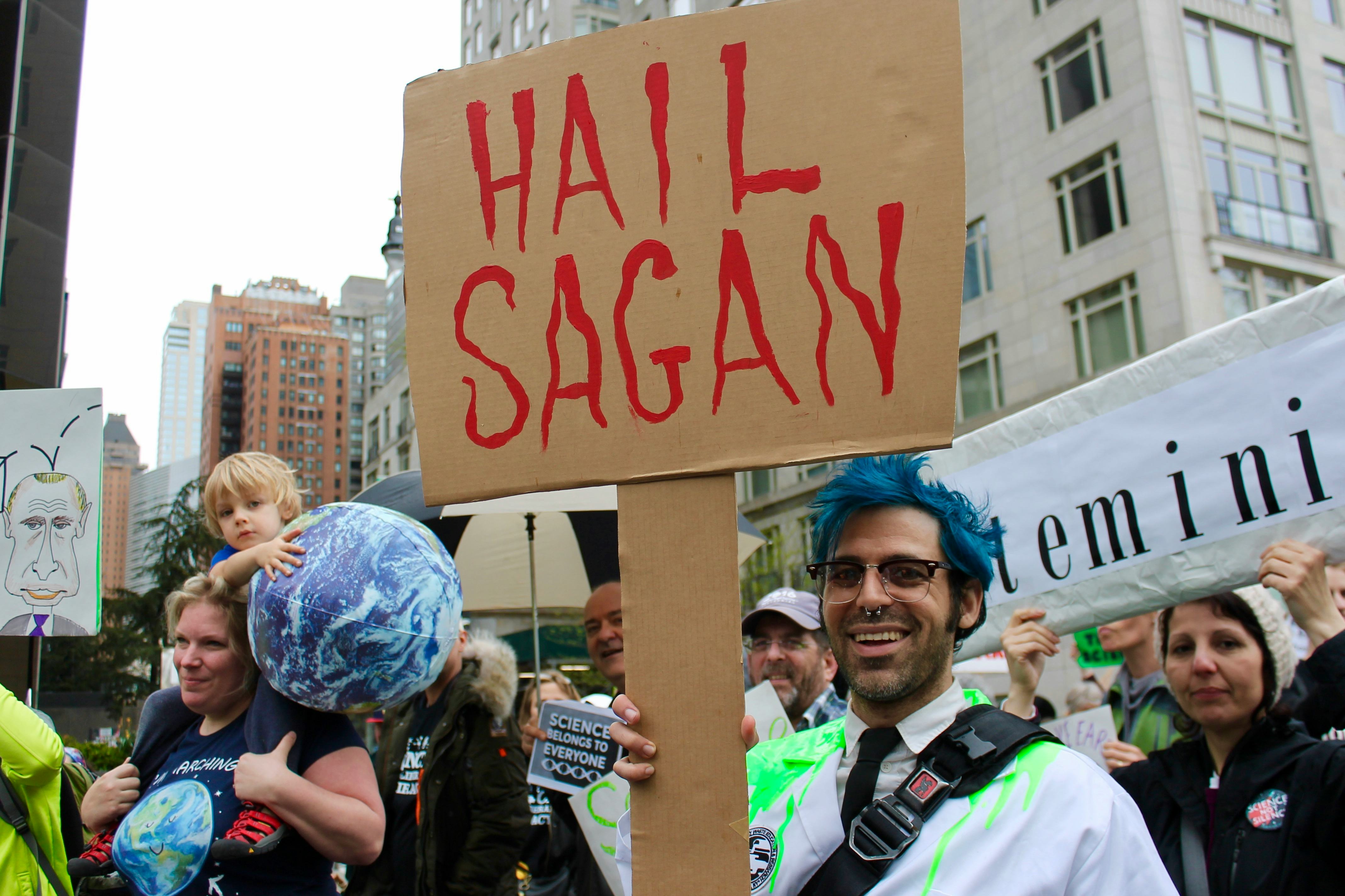 Best March for Science Signs That Will Make You Laugh