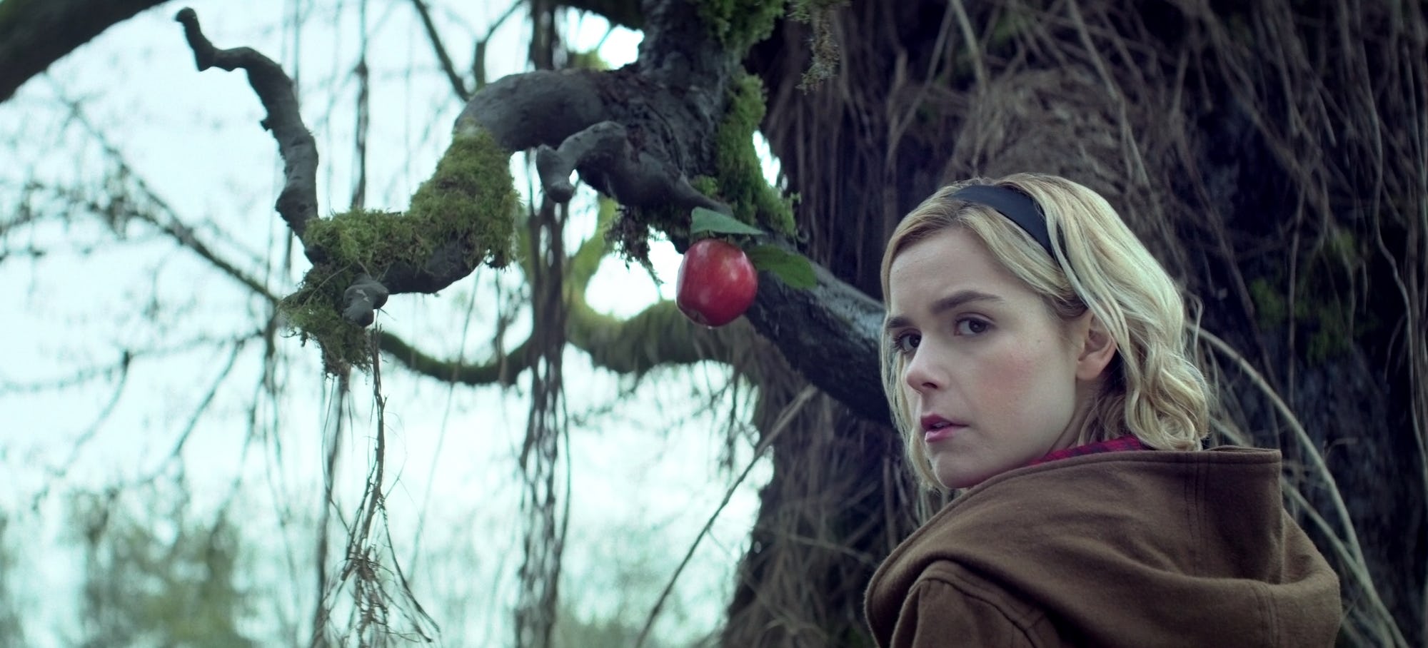 'Chilling Adventures of Sabrina' Netflix Trailer Looks Surprisingly Funny