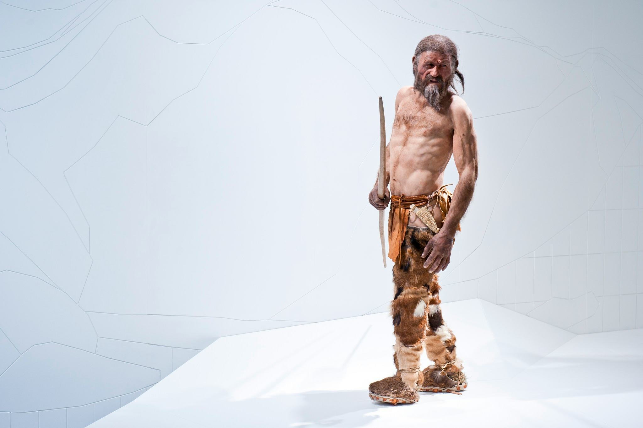 3D Printing Gives Ötzi the Iceman a Plastic and Resin Clone