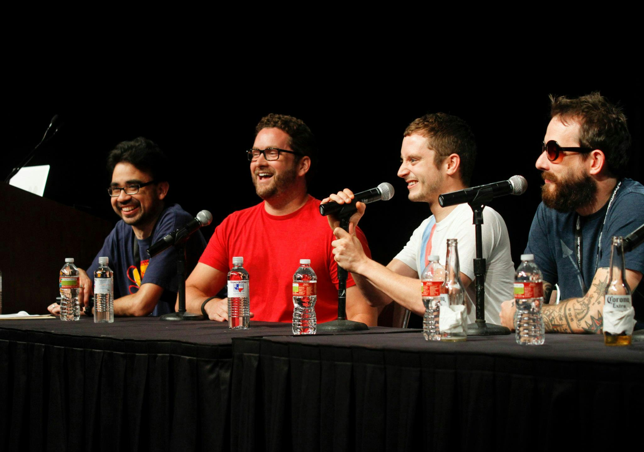 RTX: The Oral History of Rooster Teeth's Conventions