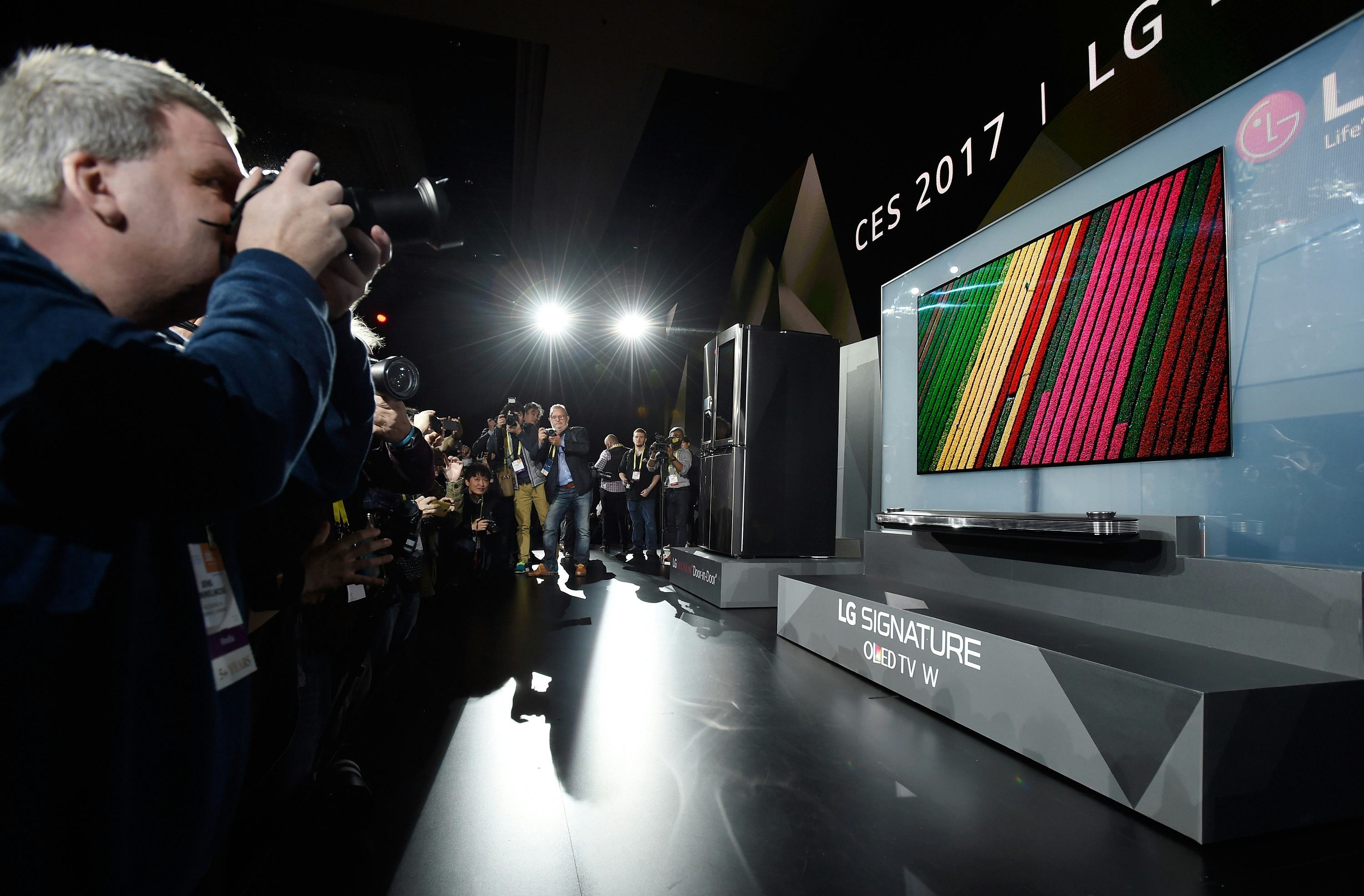 What's Up With OLED? The TV Technology is Causing a Storm at CES.