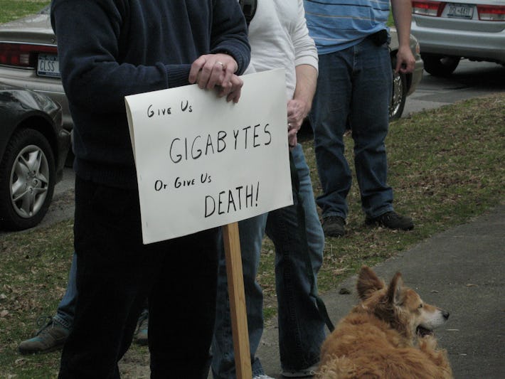 10 Signs Perfect for the Net Neutrality Protests Today