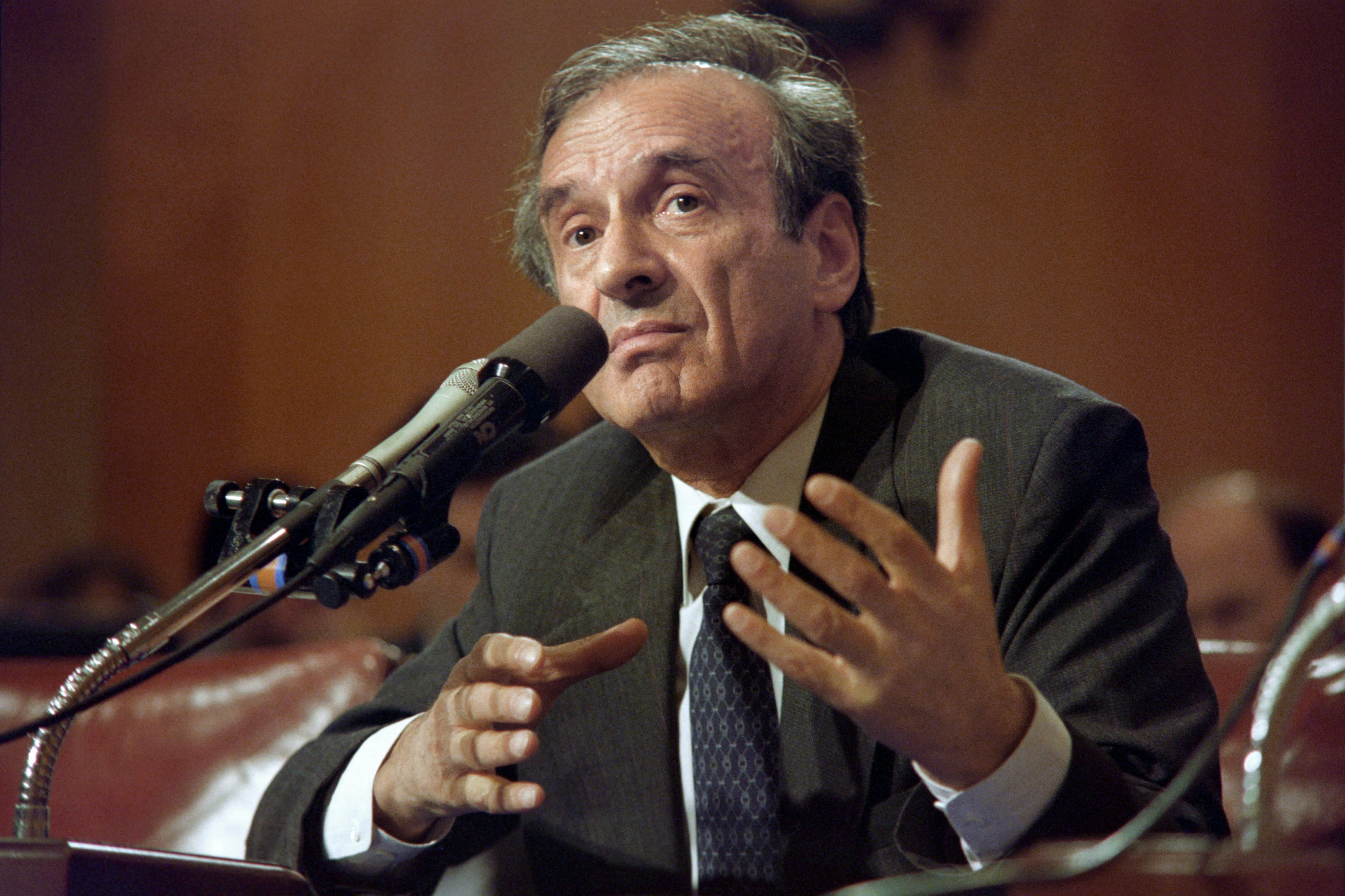 5 Elie Wiesel Quotes About The Holocaust