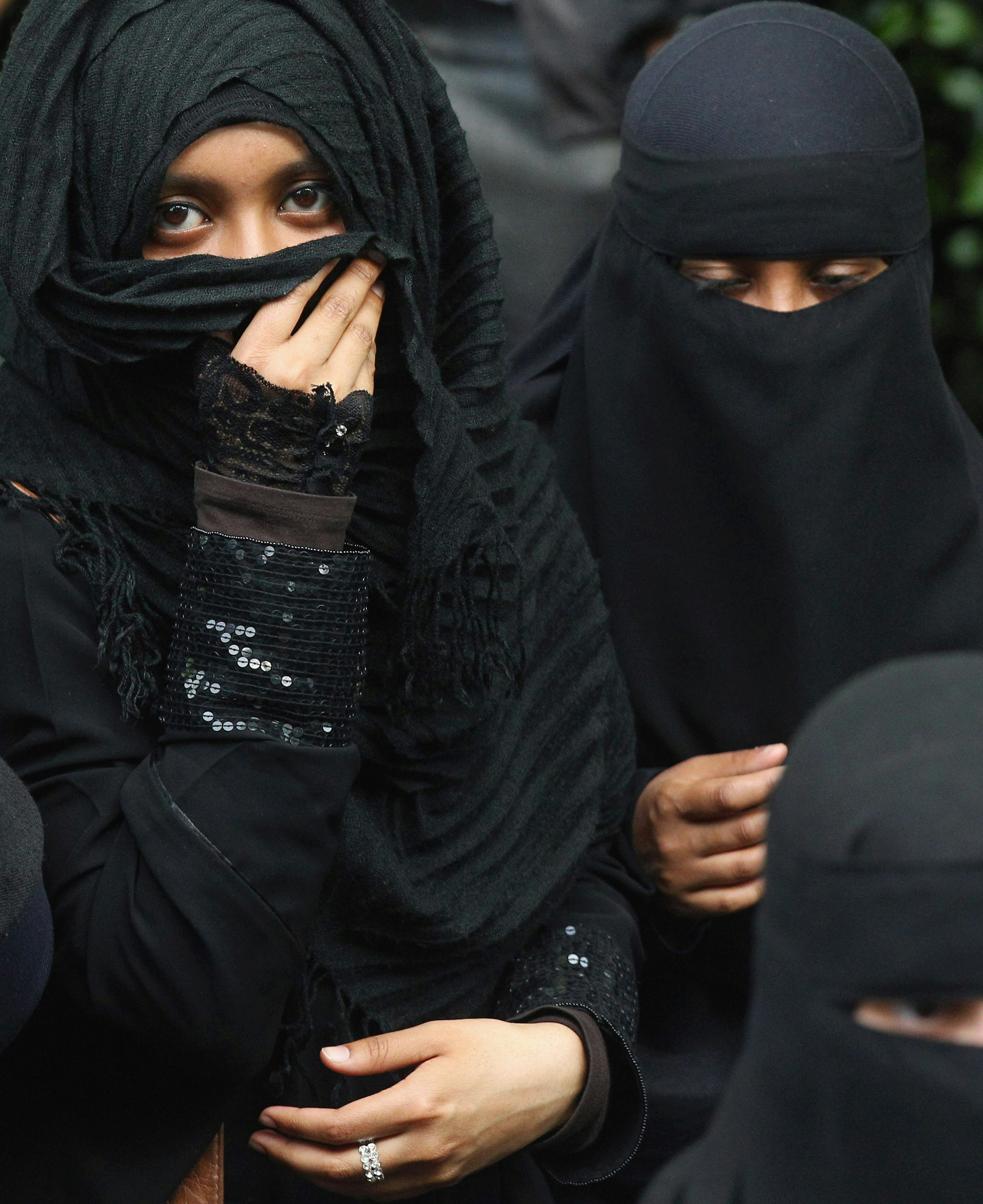 How Does ISIS Recruit, Exactly? Its Techniques Are Ruthless, Terrifying ...