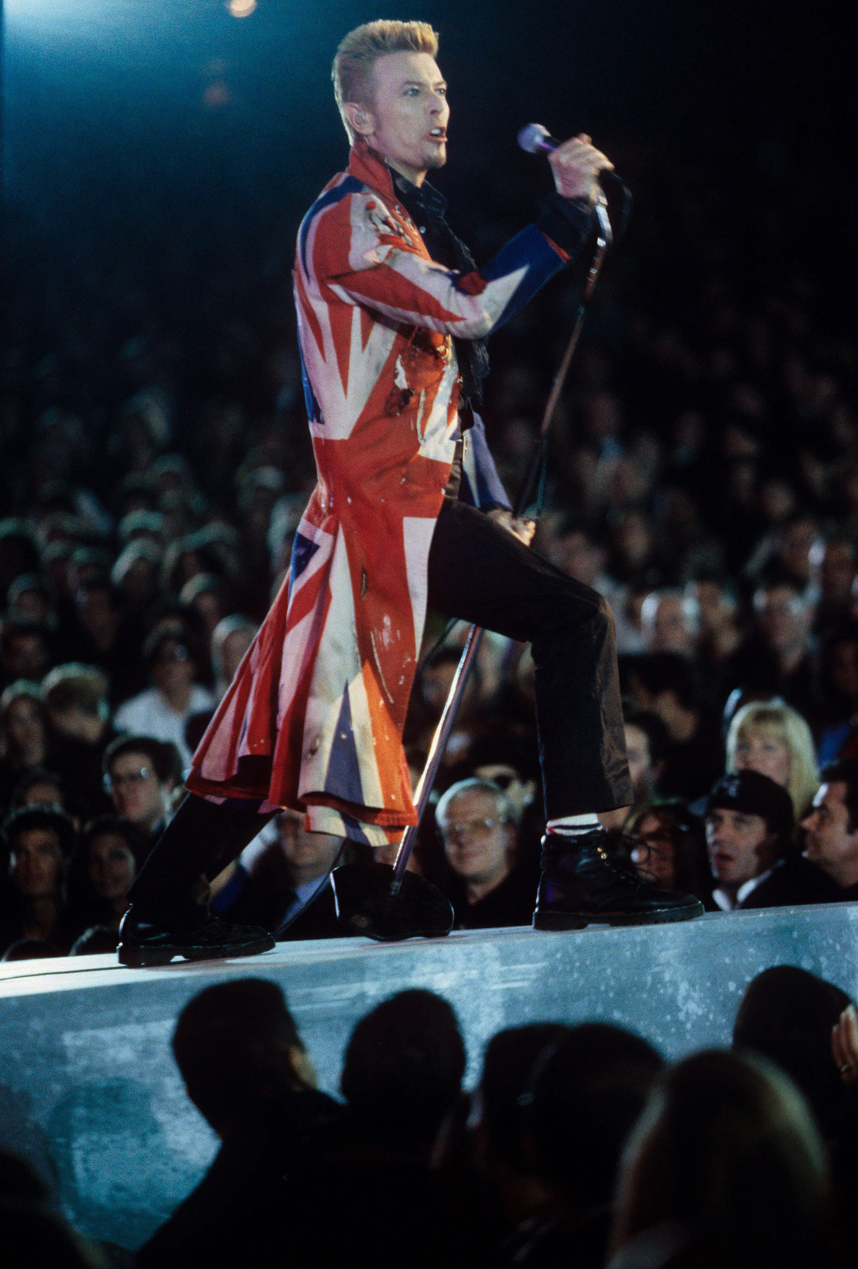 David Bowie's 13 Most Influential Looks — PHOTOS