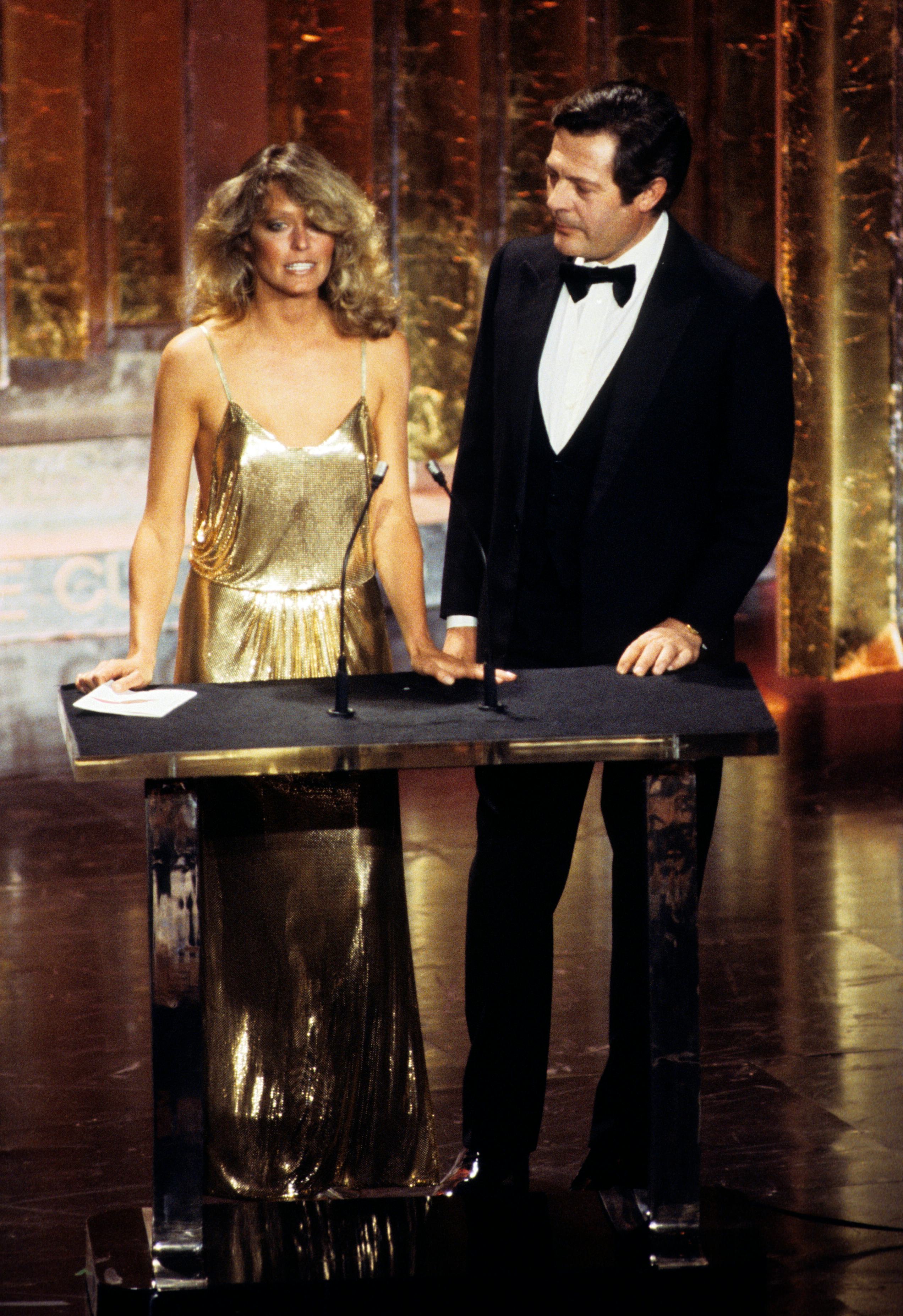The 17 Most Iconic Oscars Dresses Throughout History Are Too Glamorous ...