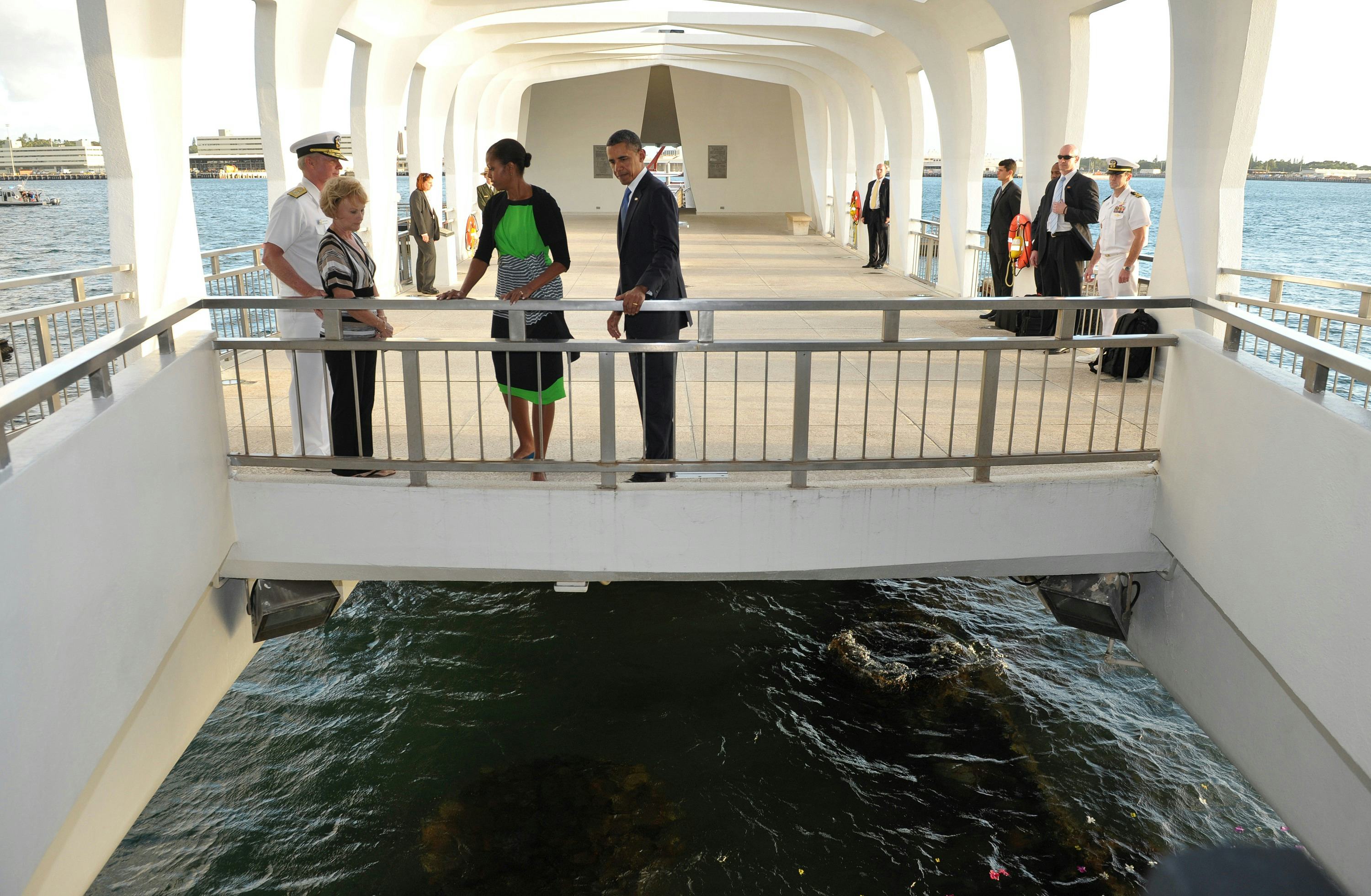 5 Haunting Pearl Harbor Survivor Stories That Show The Wounds Are Still ...