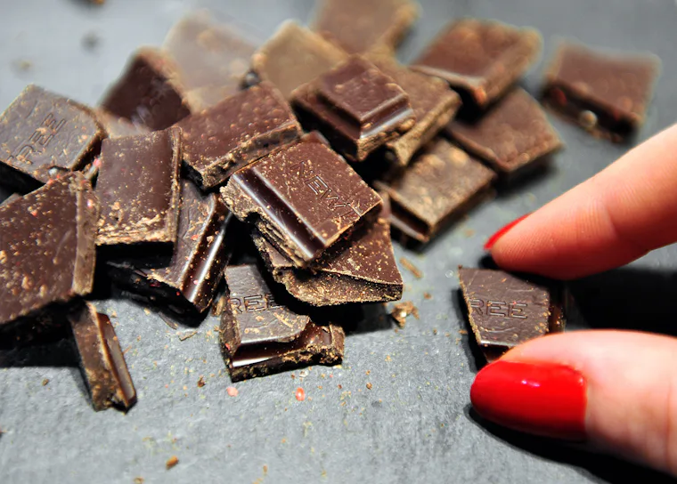 8 Secrets To Throwing The Perfect "Chocolate Tasting" Party, Because ...