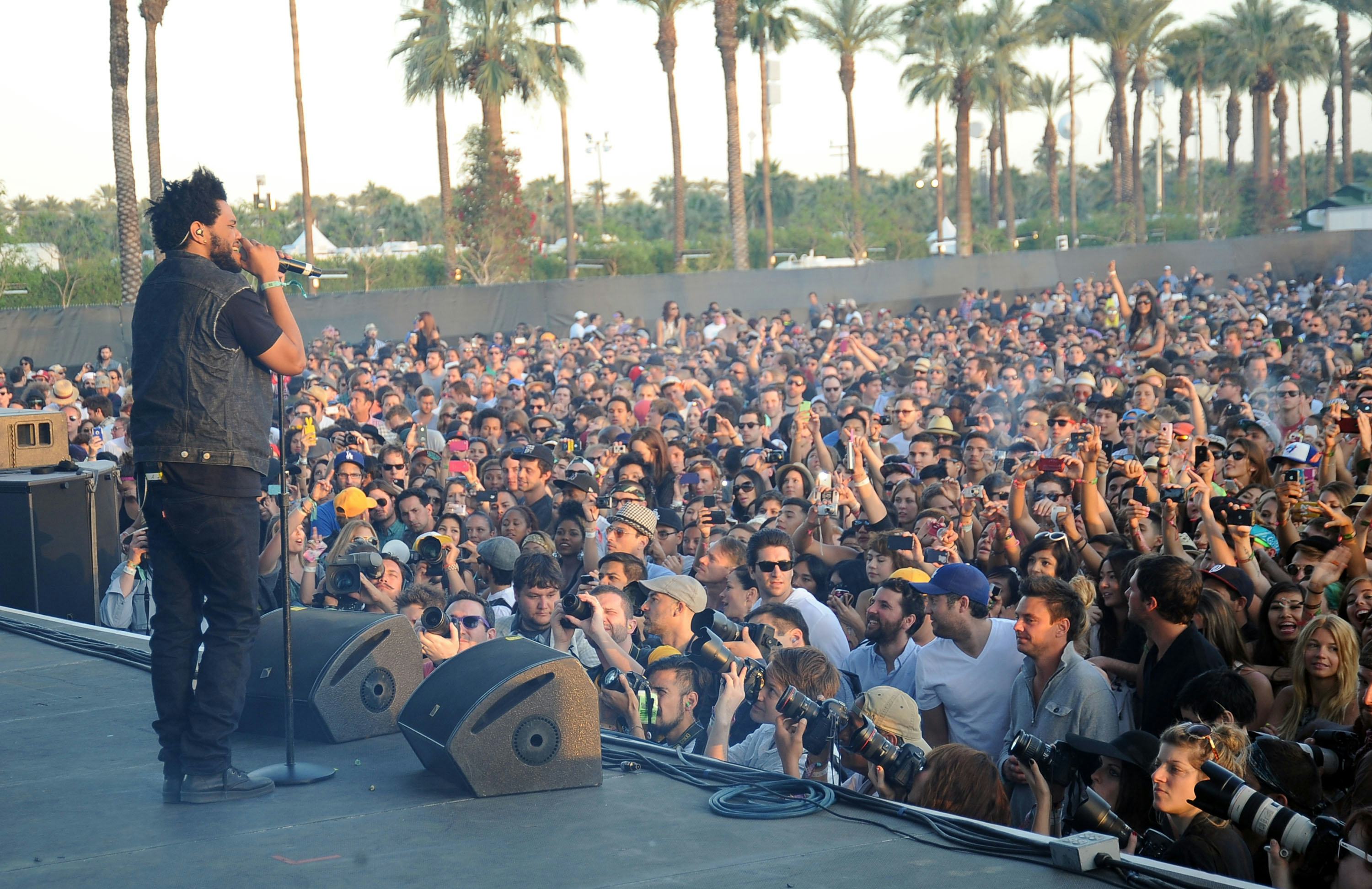 What To Wear On A Date With Your Favorite Angsty Musicians, Hip-Hop And ...