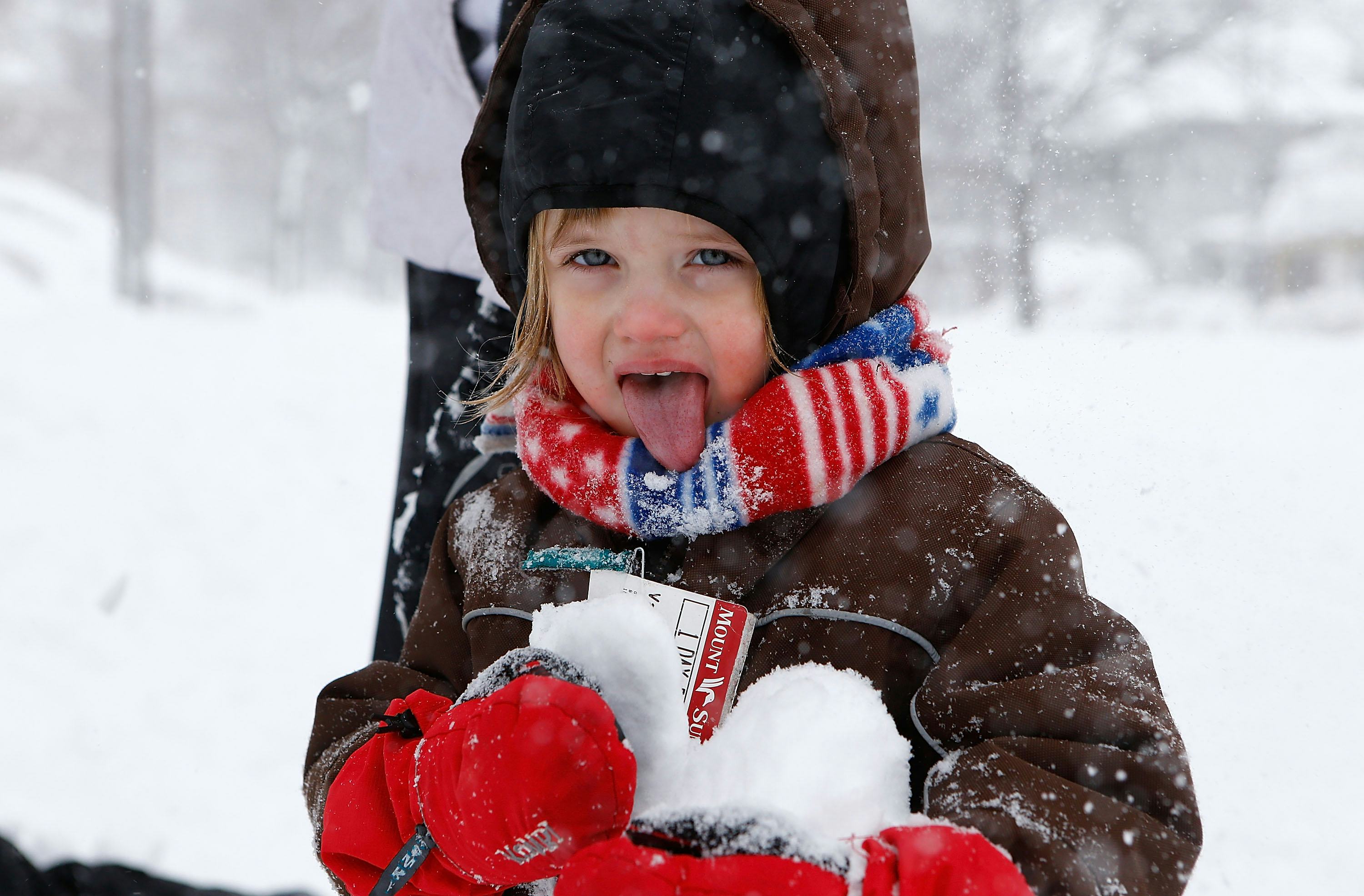 16 Literary Quotes About Snow That Will Help You Come to Terms With Winter