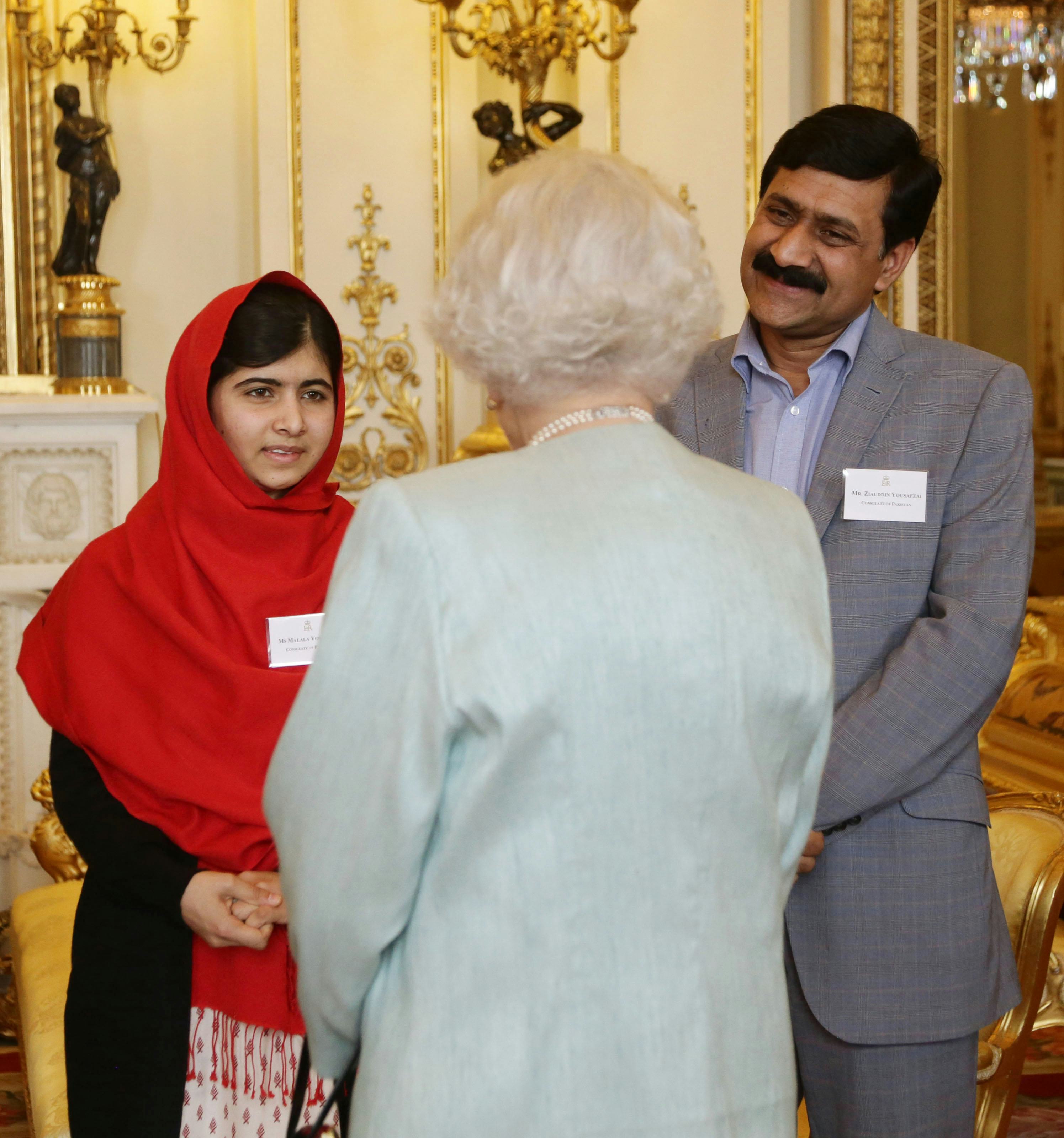 5 Crucial Reasons The 'He Named Me Malala' Documentary Is A Must Watch ...