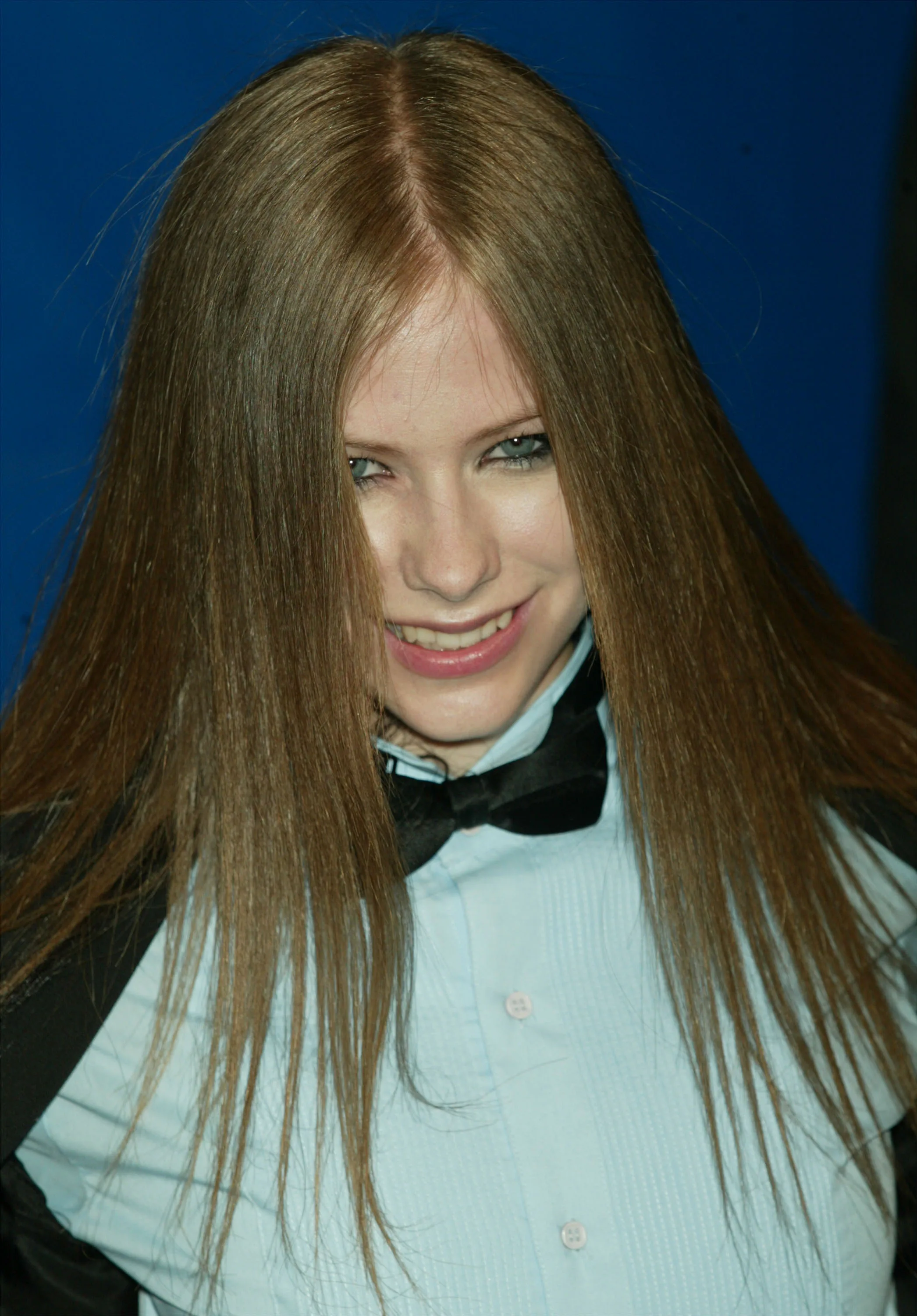 All The Different Ways You Used To Part Your Hair In The Early 2000s ...