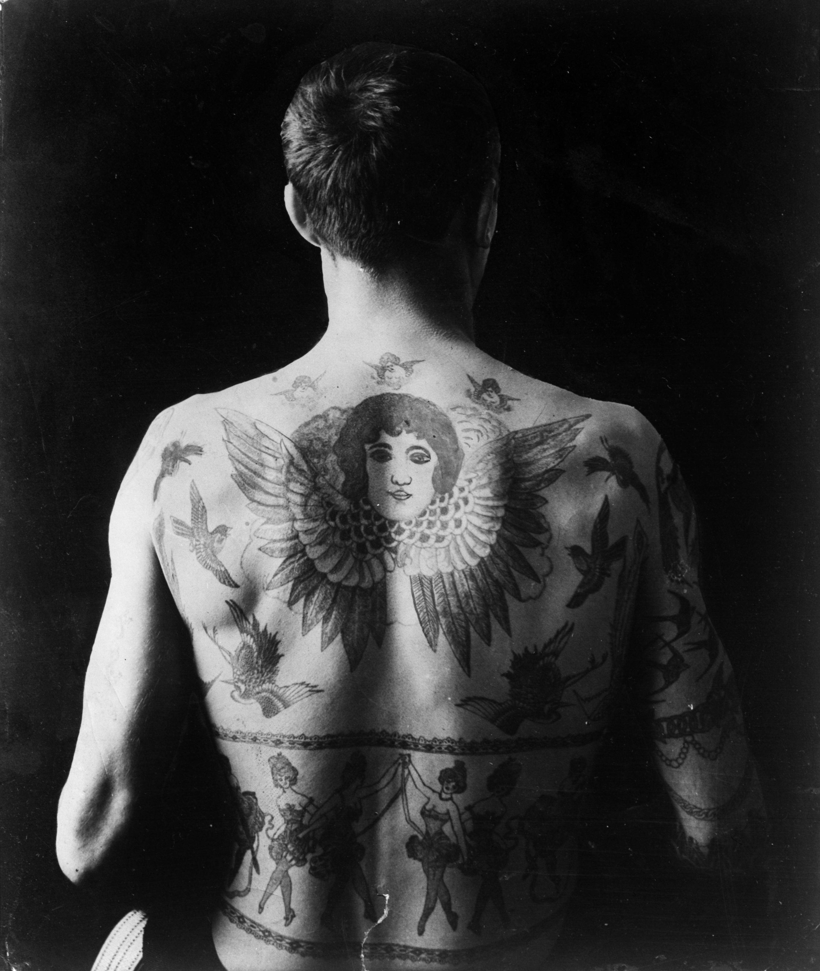 13 Vintage Tattoo Designs That Have Stood The Test Of Time — PHOTOS
