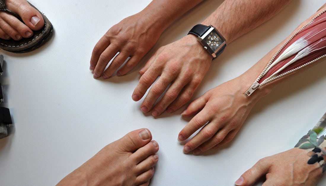 Grace Mandeville Models Robotic Arm For 'Star Wars' Fashion Collection ...