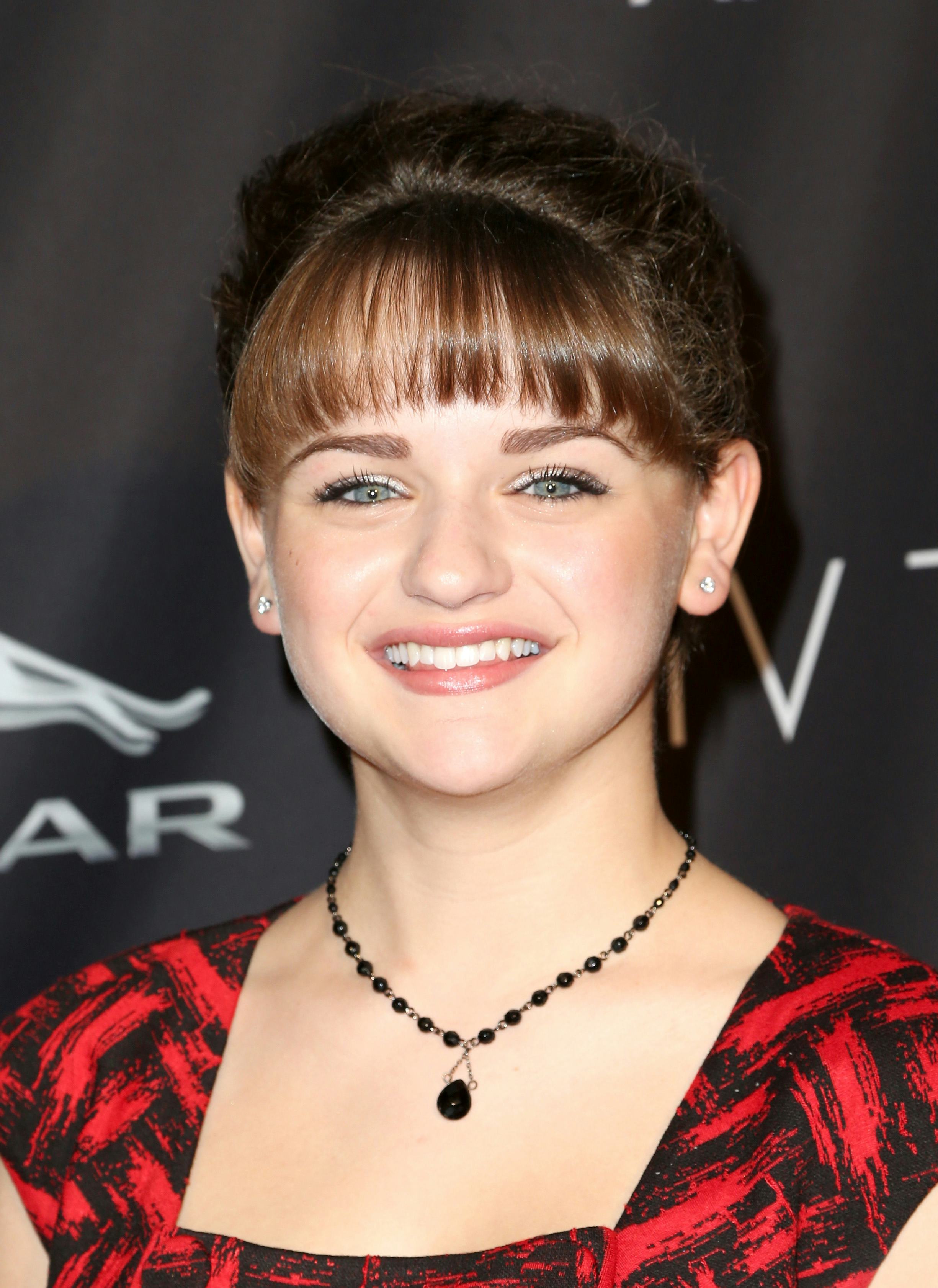 Joey King's New Red Hair Is Her Boldest Look Yet — PHOTOS