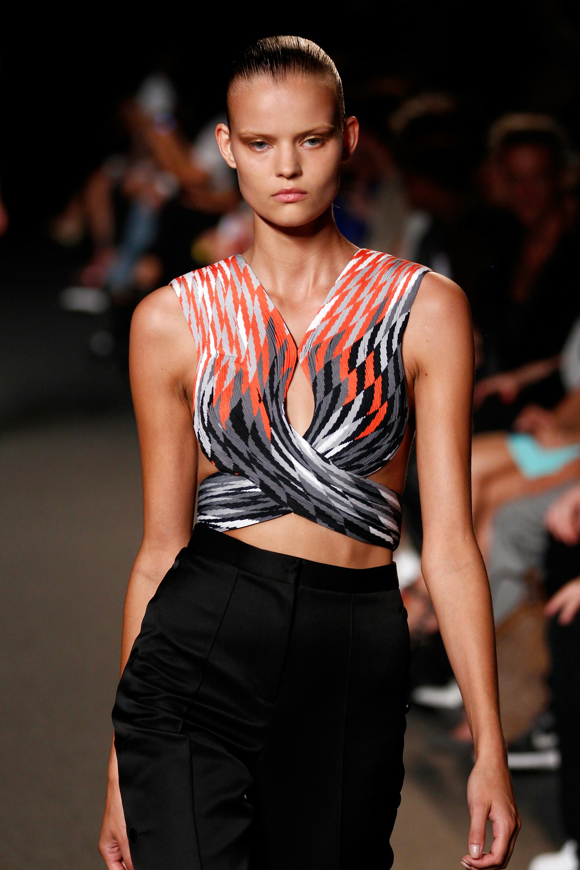 11 Crop Tops From NYFW To Get You Re-Excited About The Belly-Baring ...