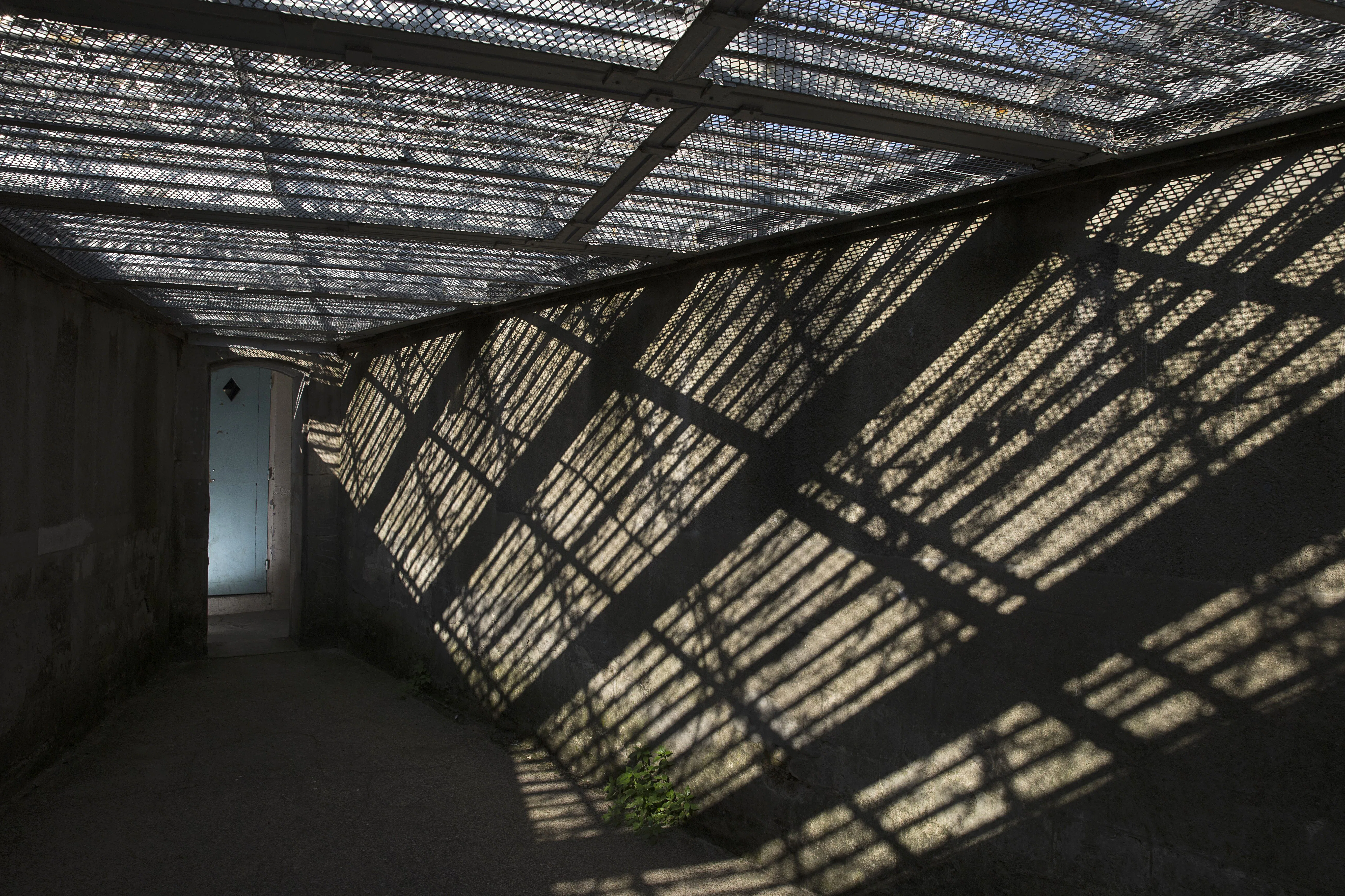 These Prisoners Spent The Longest Time In Solitary Confinement In ...