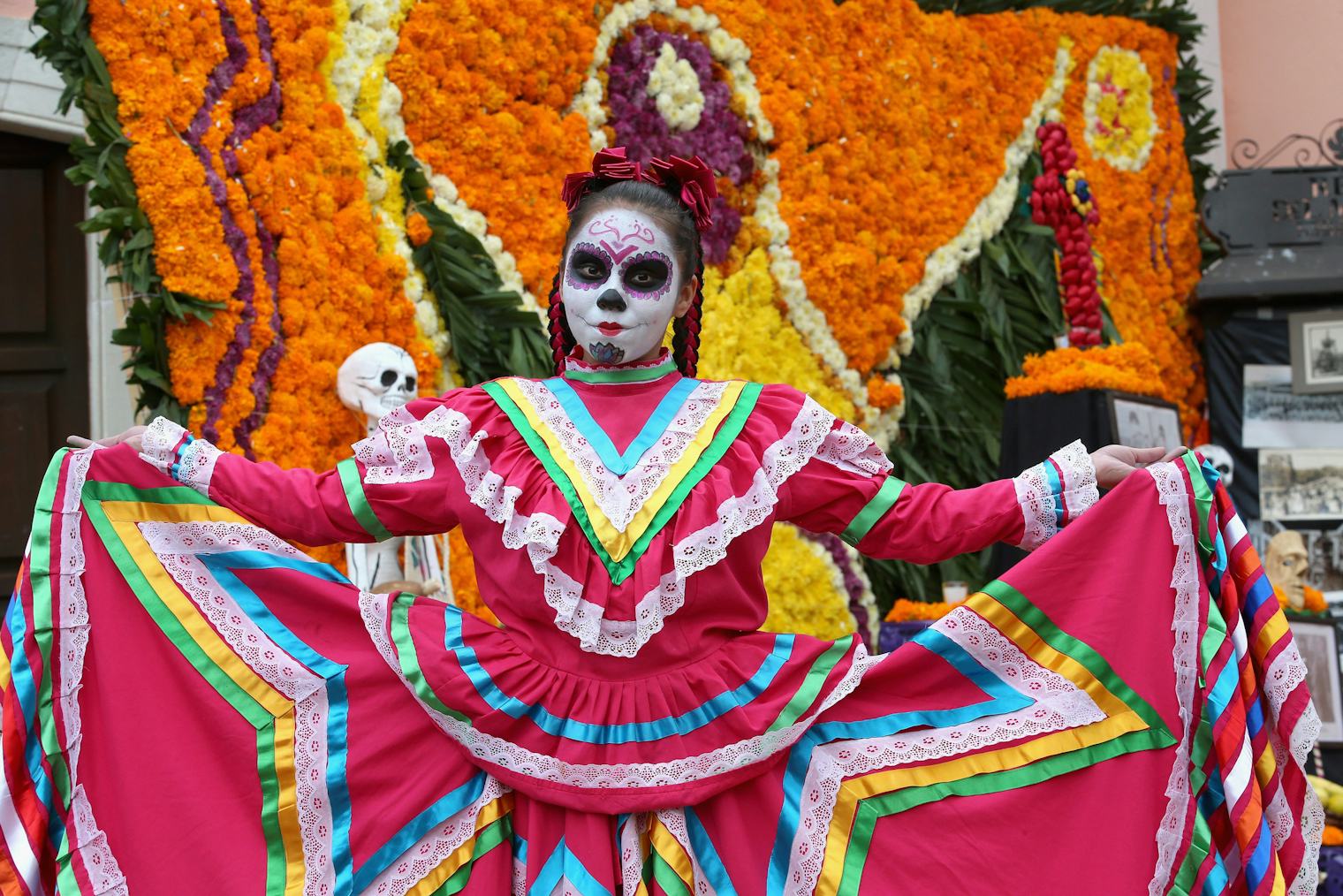 What Really Happens On Day Of The Dead Spectre Puts The Mexico City what-really-happens-on-day-of-the-dead-spectre-puts-the-mexico-city