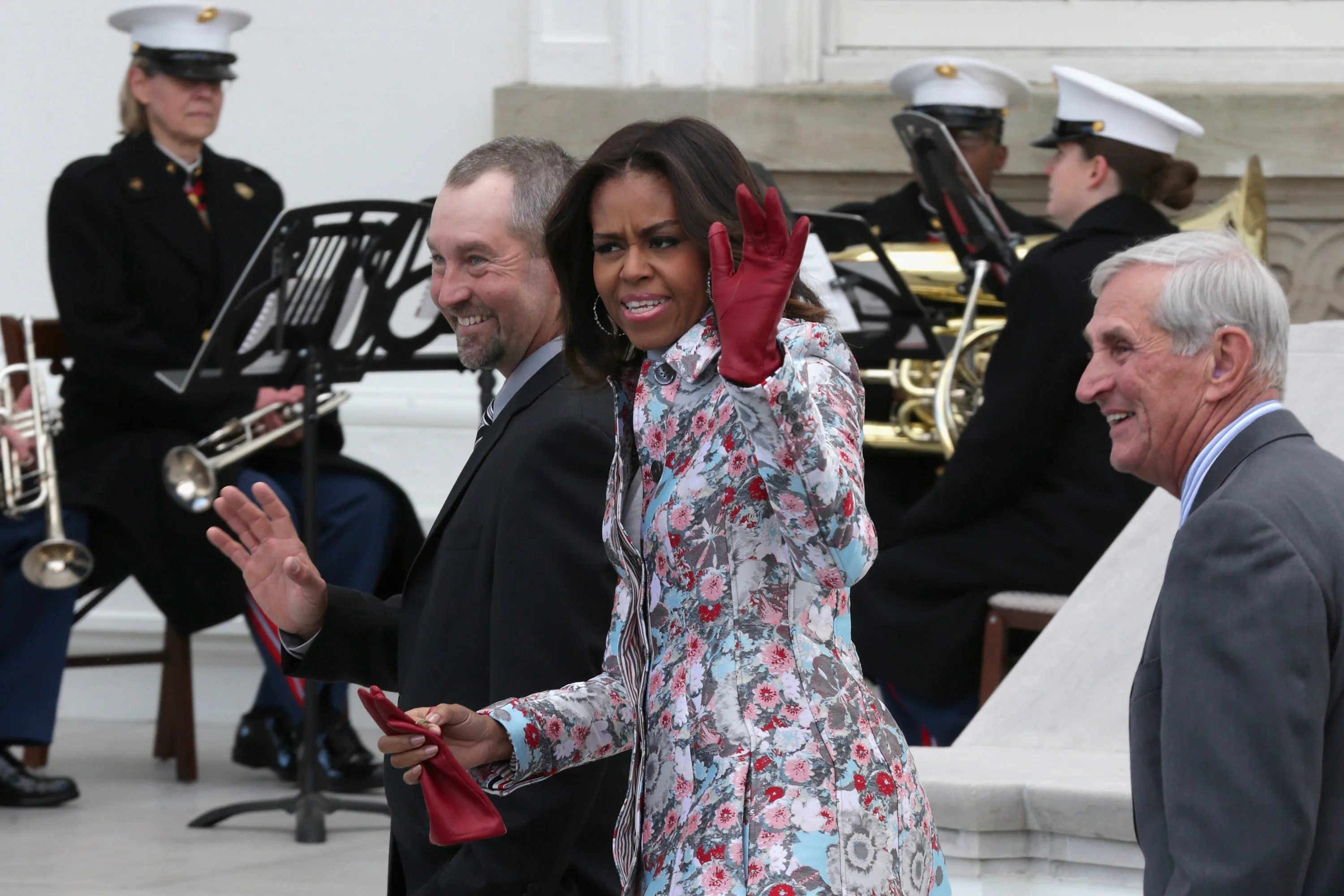 Michelle Obama Debuts Her Christmas Dress & It's Brocade Perfection ...