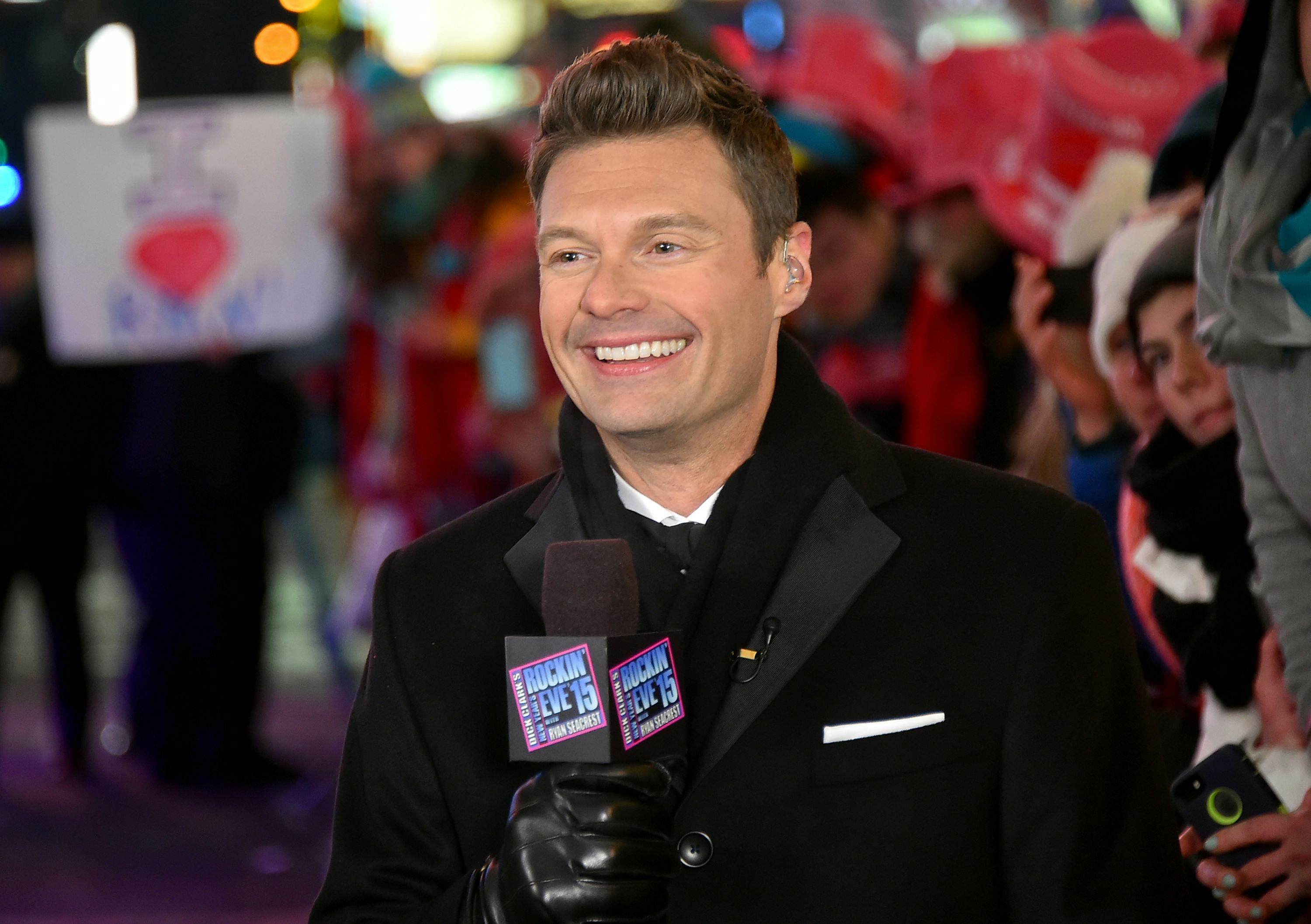 New Year's Eve TV Specials That Will Help You Celebrate 2016 In Cozy ...