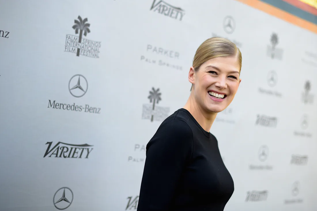 Who is Rosamund Pike’s Boyfriend? Robie Uniacke is a Businessman & a ...