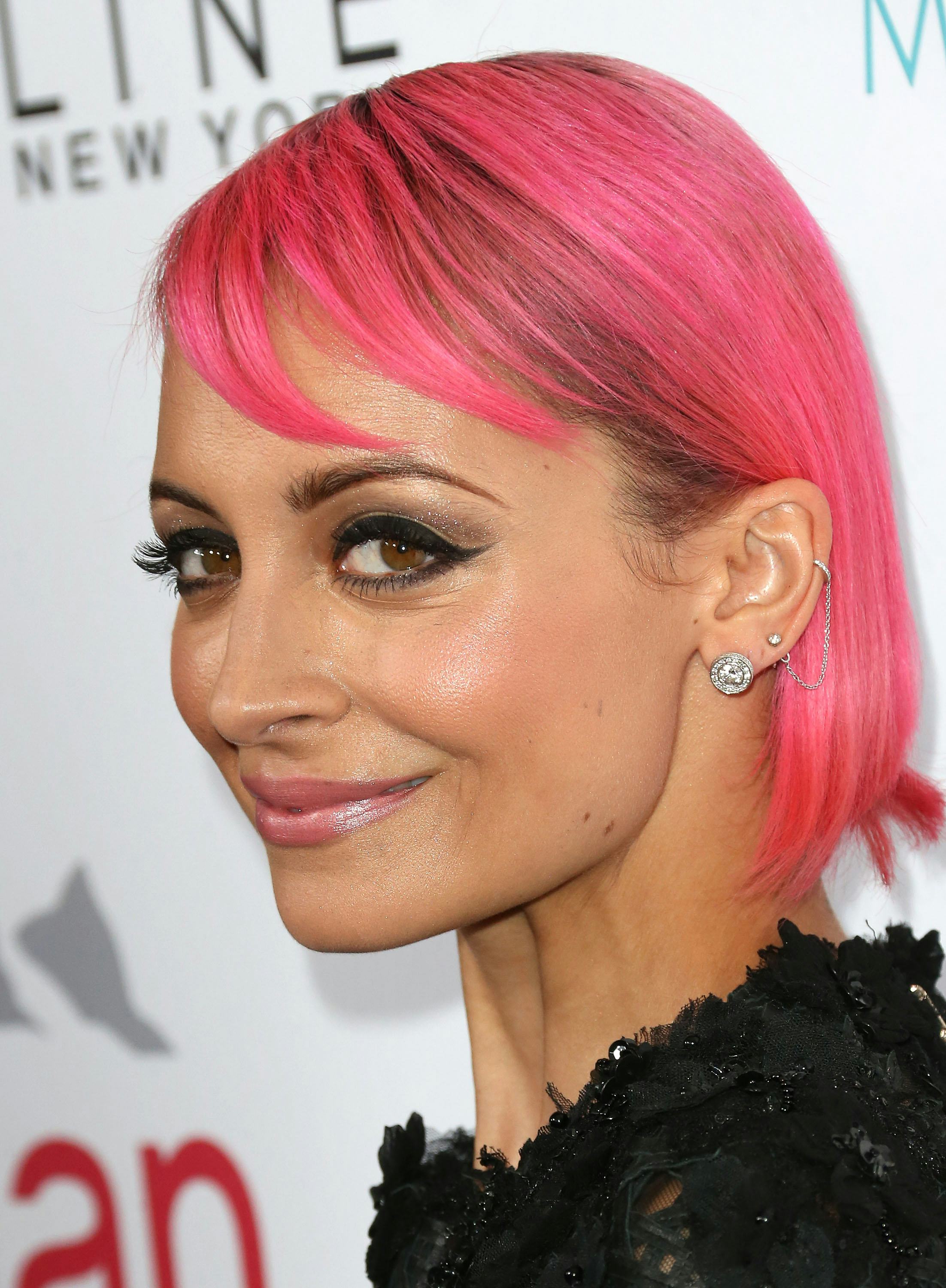 Nicole Richie's Hot Pink Hair Proves She's On A Quest To Try Every ...