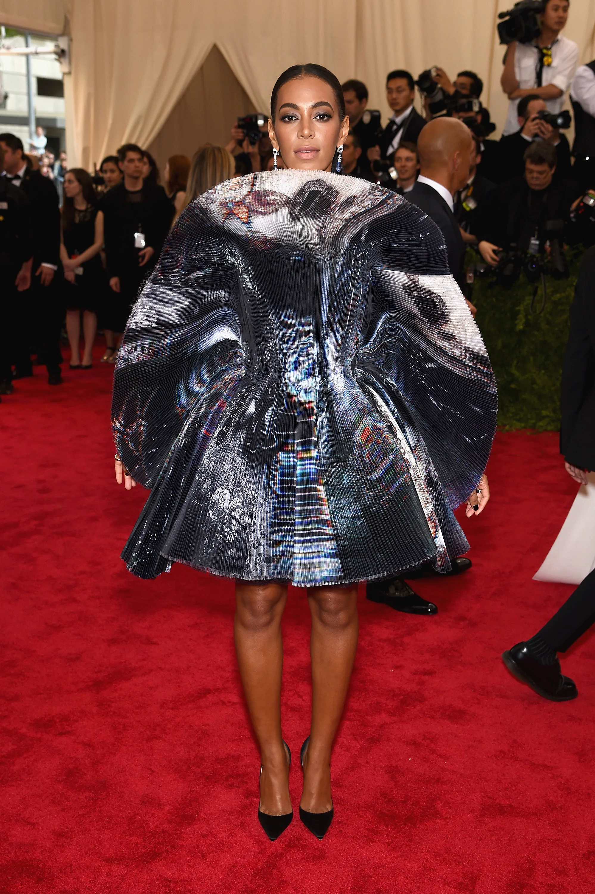 Eccentric Celeb Fashion Appreciation Thread | Lipstick Alley