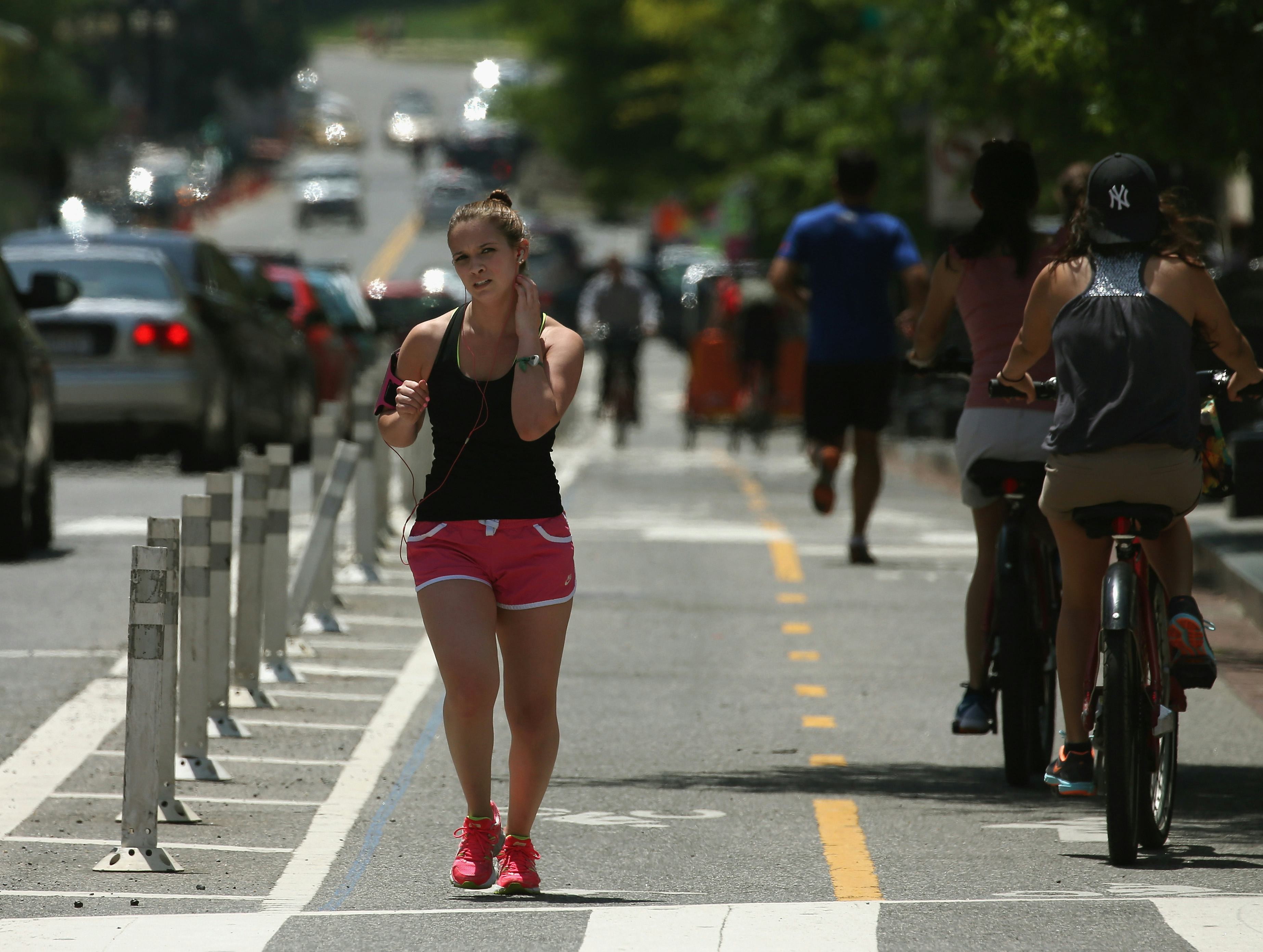 How To Tell If You're Working Out Hard Enough, And How To Fix It If Not