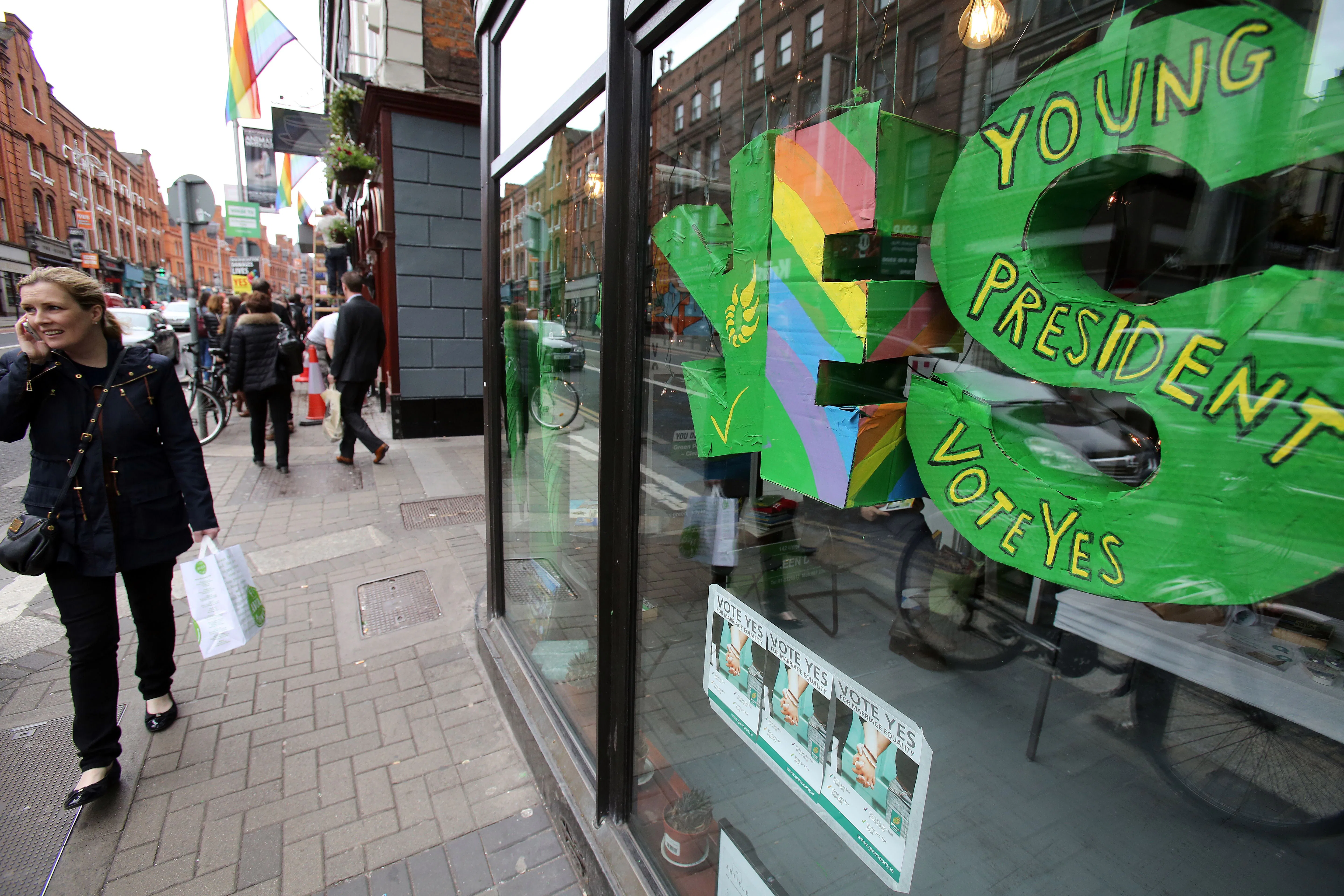 21 Colorful Symbols Around Ireland That Powerfully Insist The Irish ...