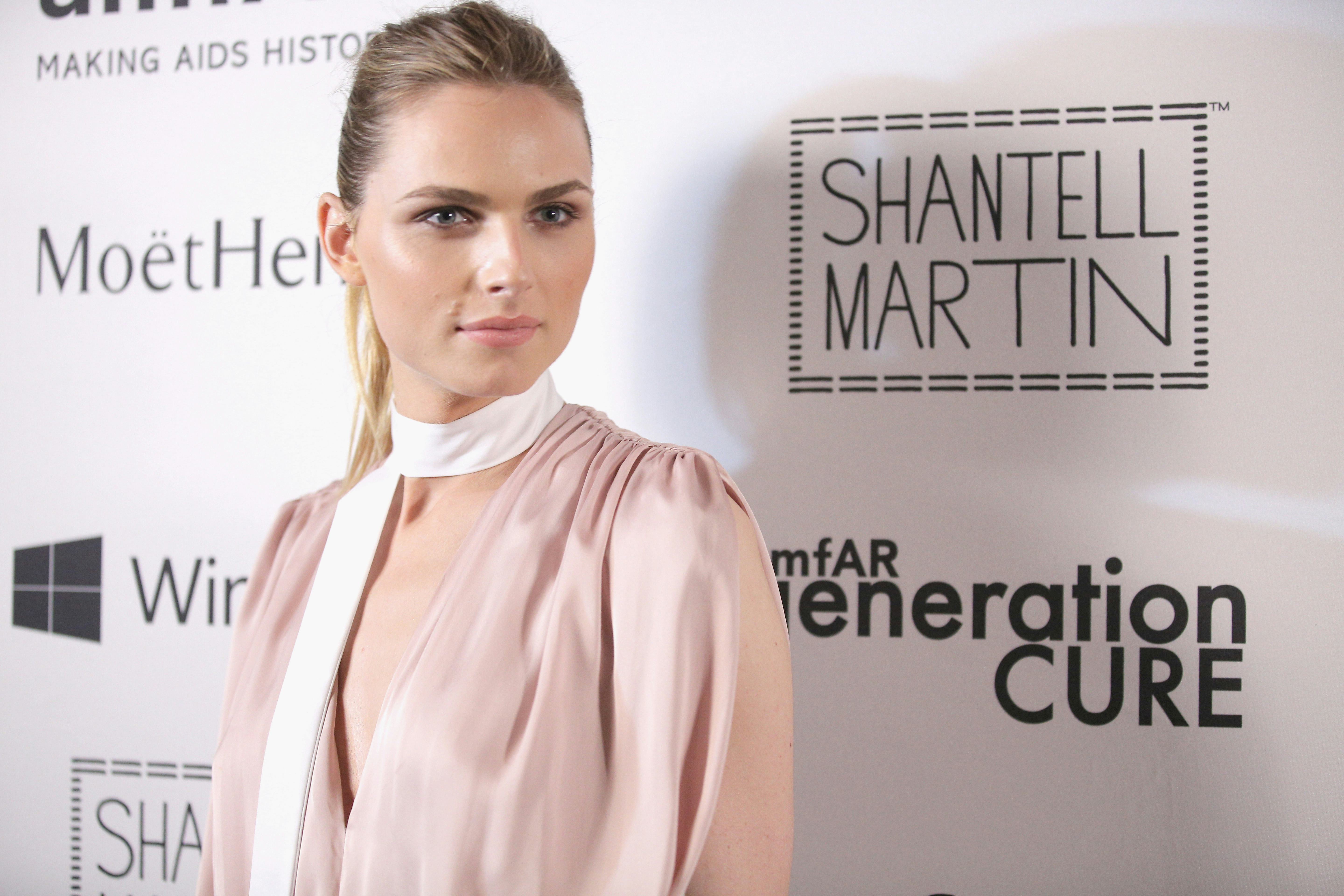 How Carrie Hammer's "Role Models Not Runway Models" Is Inspiring ...