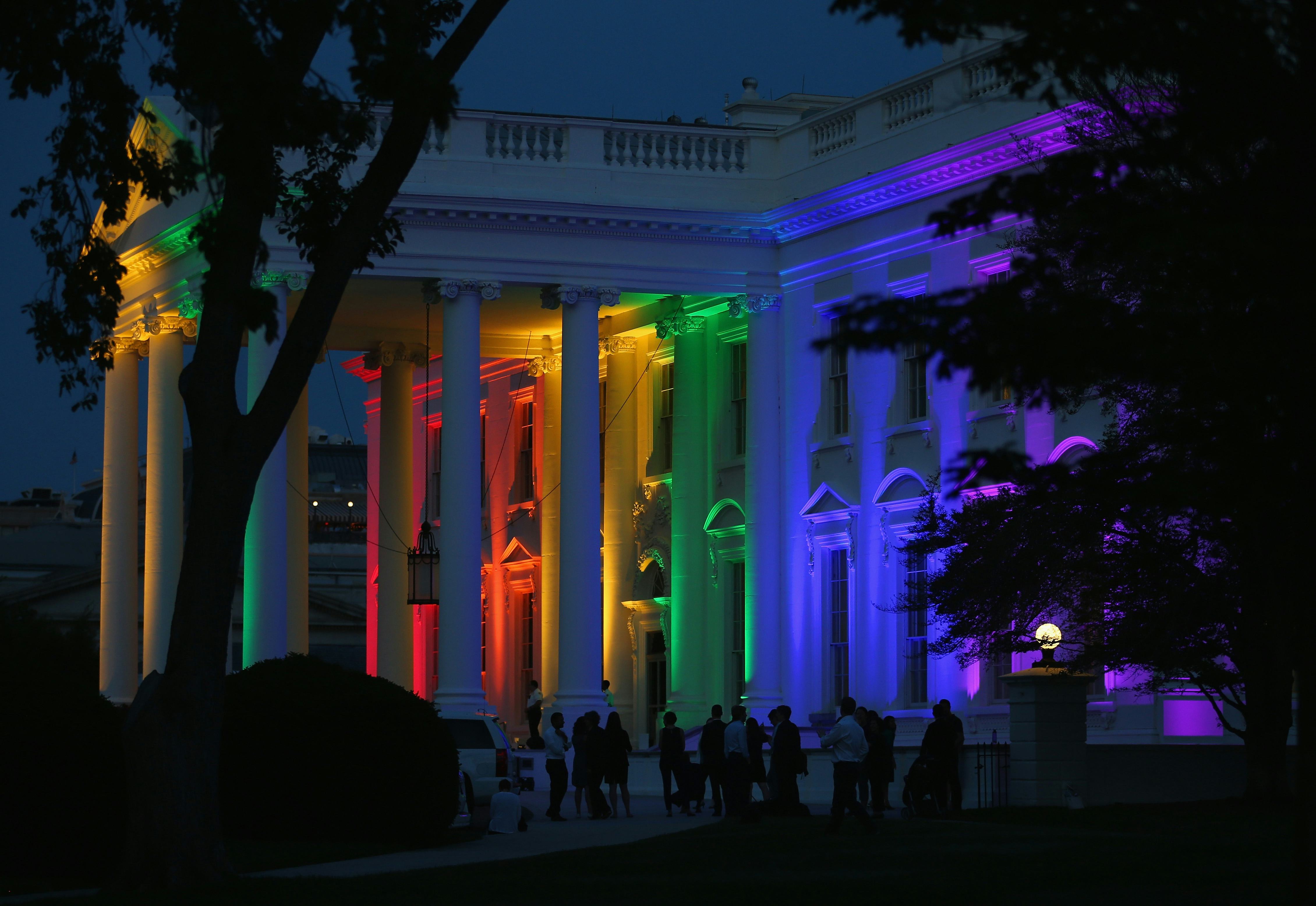 The White House Isn't White Anymore Thanks To Beautiful Rainbow ...