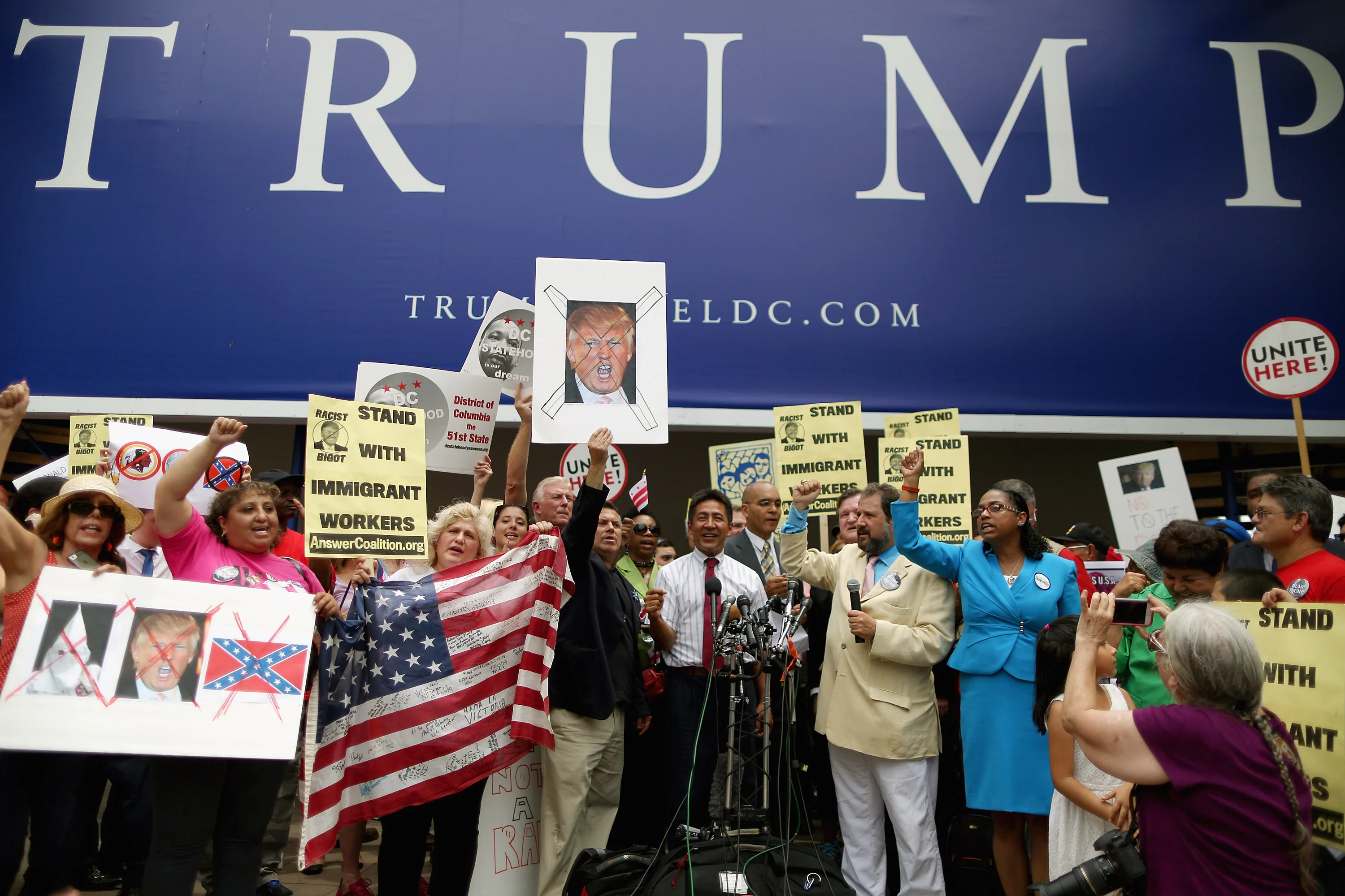 7 Ways Donald Trump & Friedrich Drumpf Are Totally Different, If You ...
