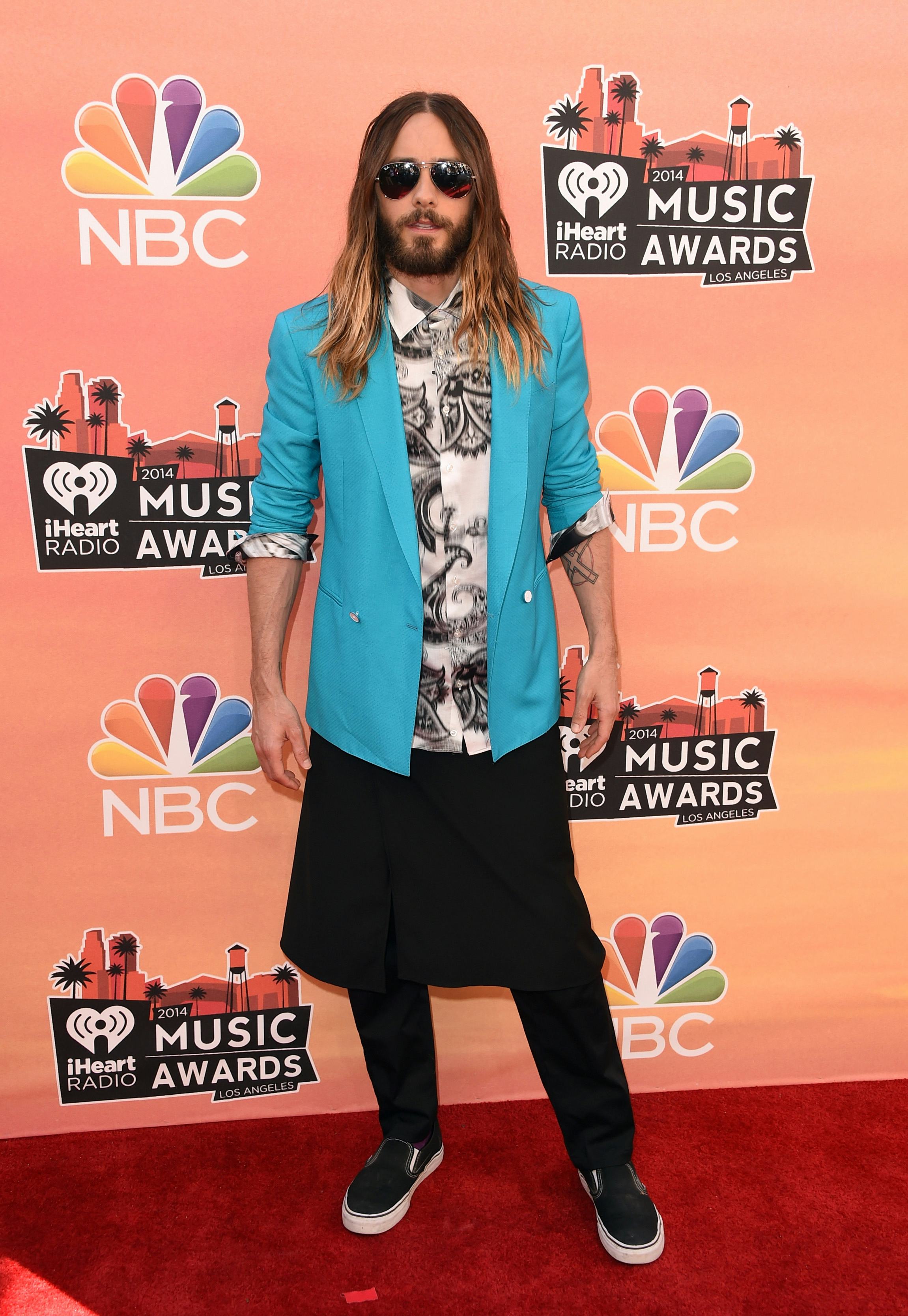 The Most Androgynous Look From The iHeart Radio Music Awards Blurred ...