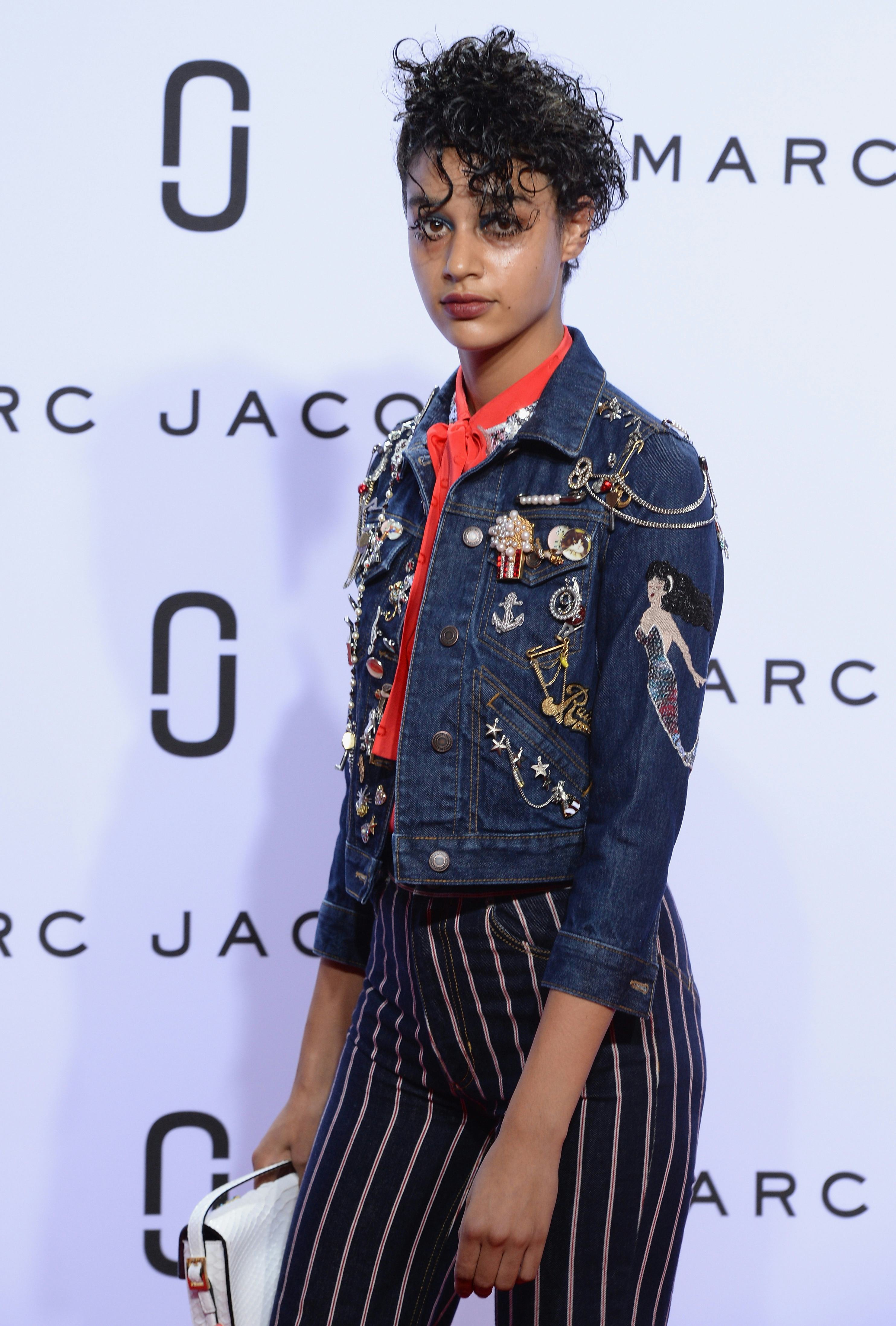 What Is The Drenched Hair Trend? Wet Looks Are In This Year — PHOTOS