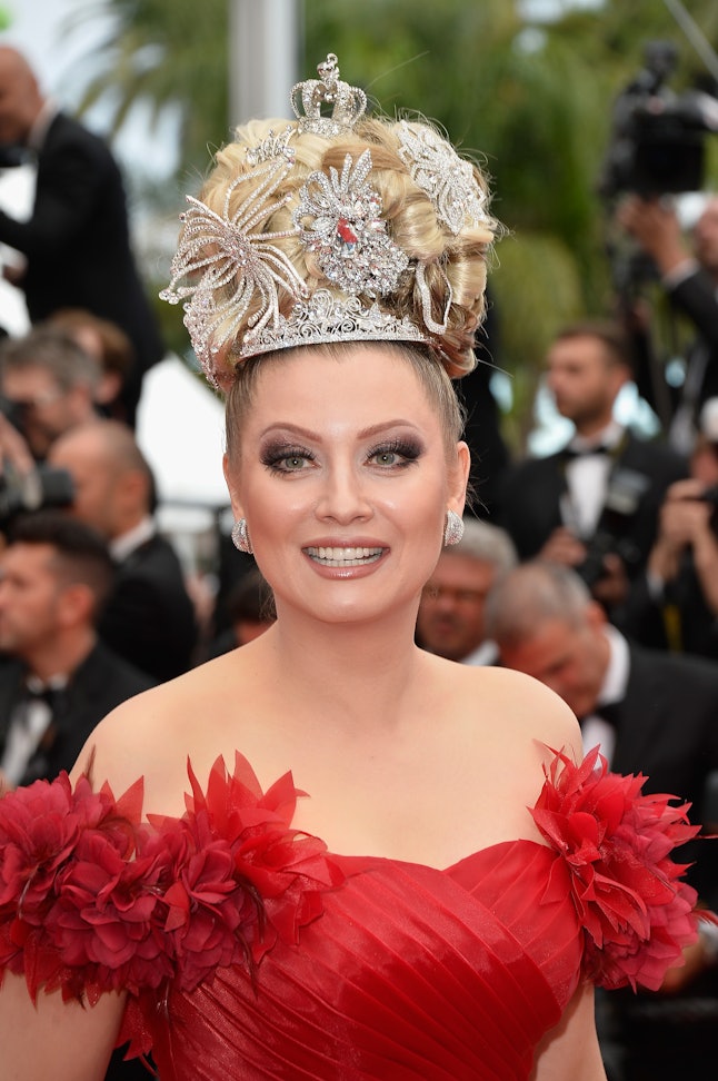 Elena Lenina Wins Craziest Hair Title At Cannes 2015, But This Is ...