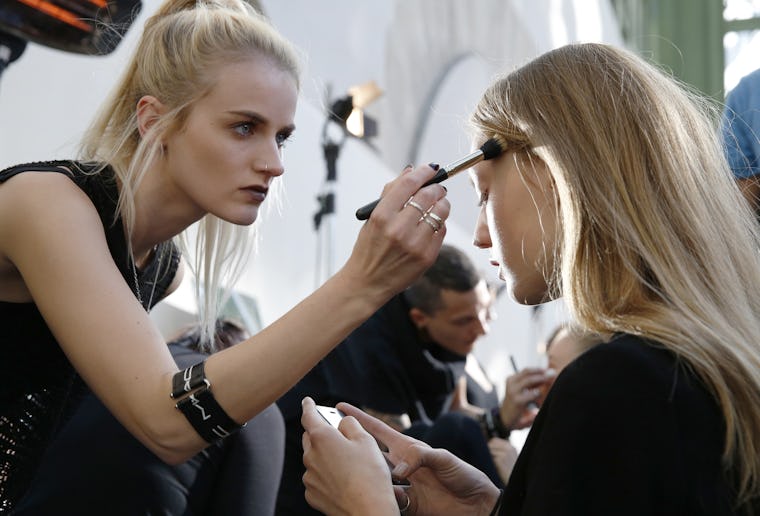 7 Hacks Women With Thin Brows Need To Know To Create Perfect Eyebrows