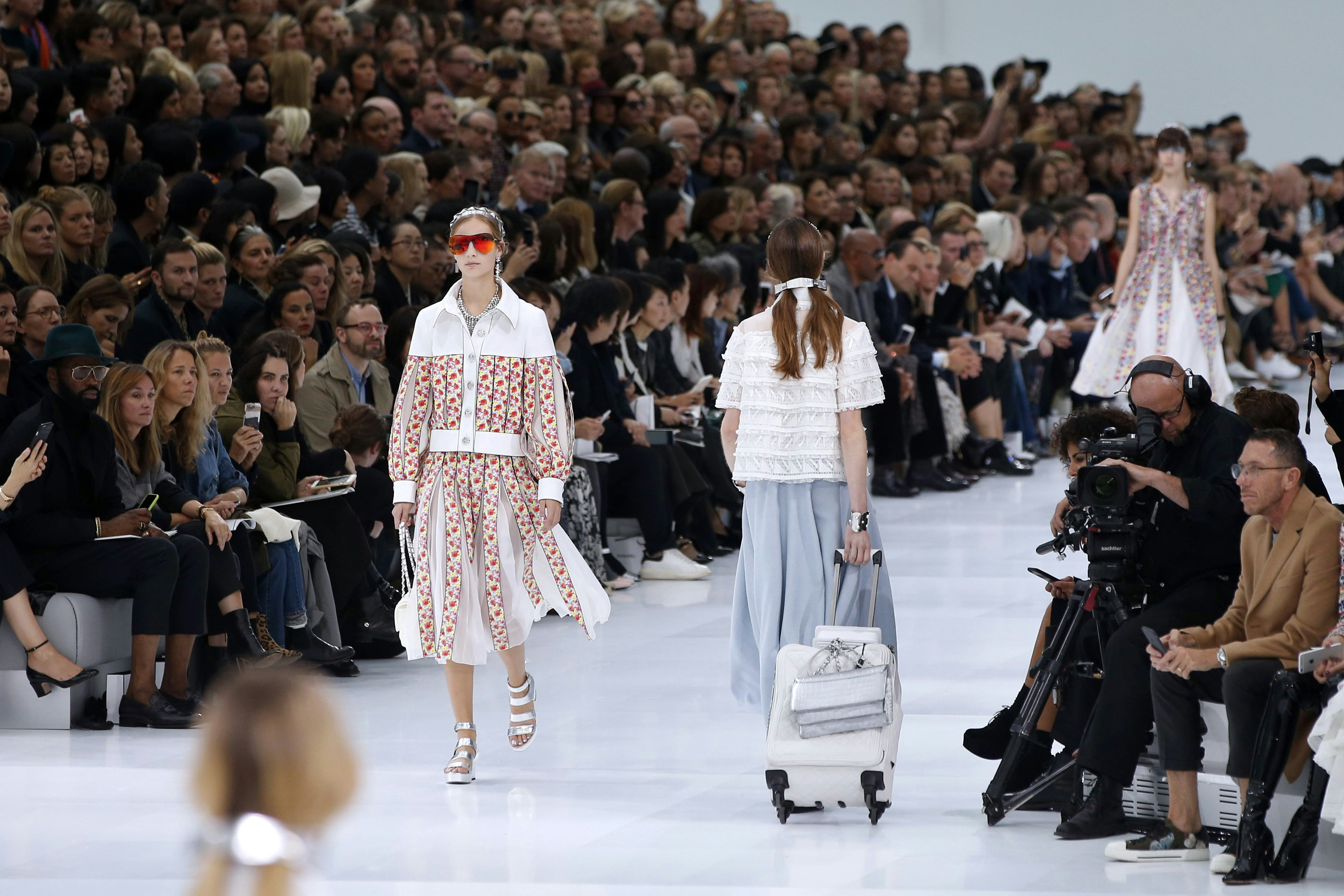 Cara Delevingne & Kendall Jenner Walk Chanel's Airport Runway — PHOTOS