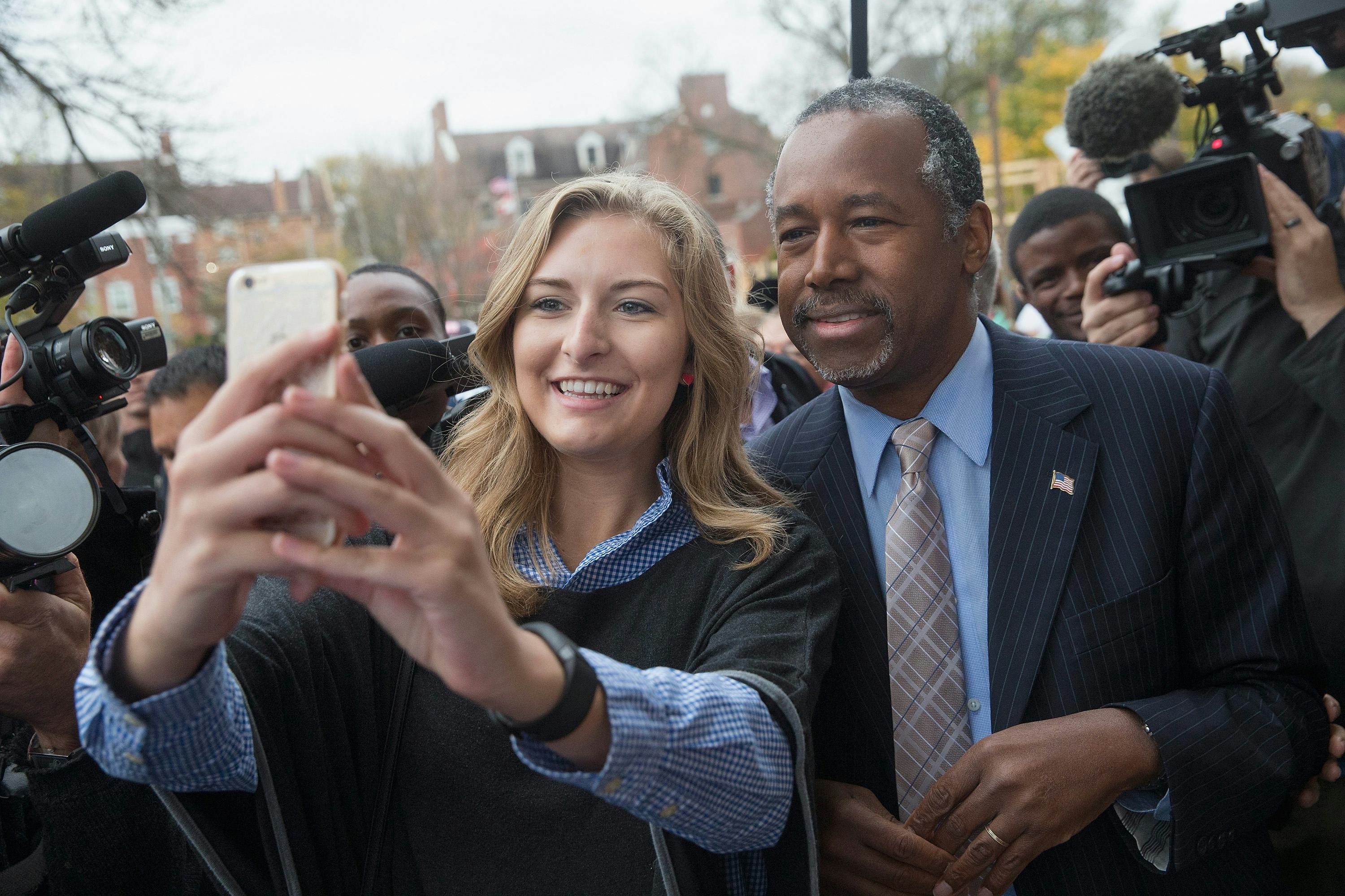 Who Is Ben Carson's Father? Robert Carson Is The Parent He Refuses To ...