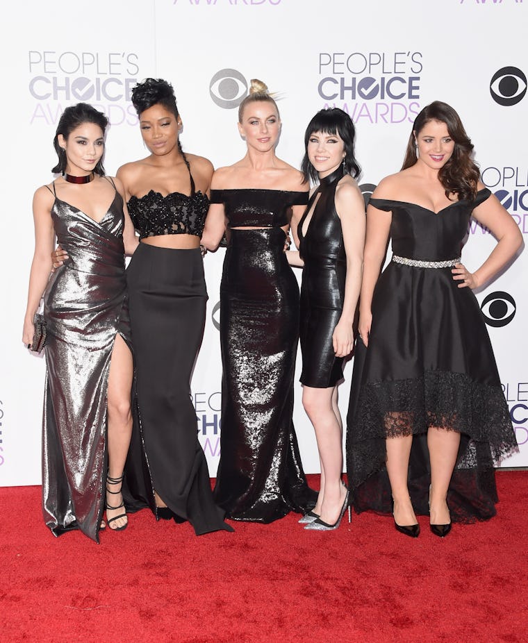 11 Fashion & Beauty Lessons The Babes Of 'Grease: Live' Can Teach Us All