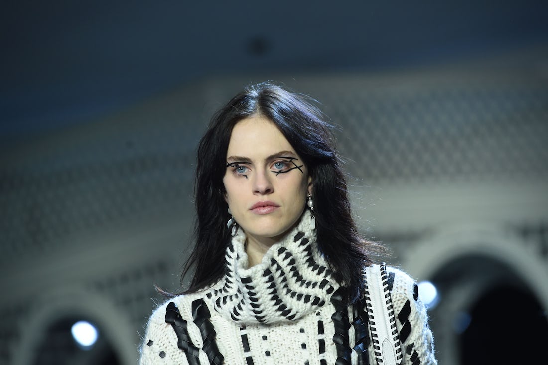 5 Fall 2016 Makeup Trends That Will Be Huge, According To MAC Cosmetics ...