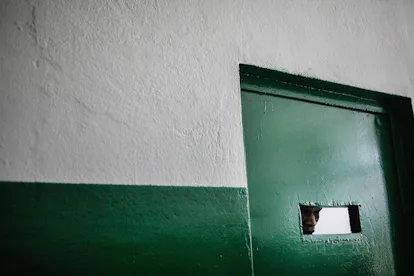 These Prisoners Spent The Longest Time In Solitary Confinement In ...