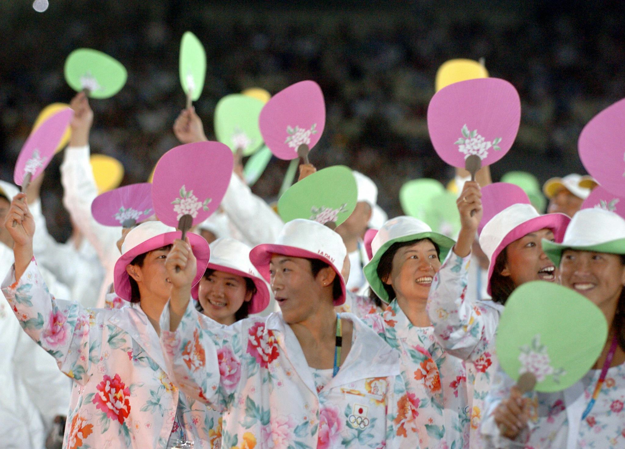 The 11 Most Memorable Olympics Uniforms Of The 2000s Are Impossible To ...