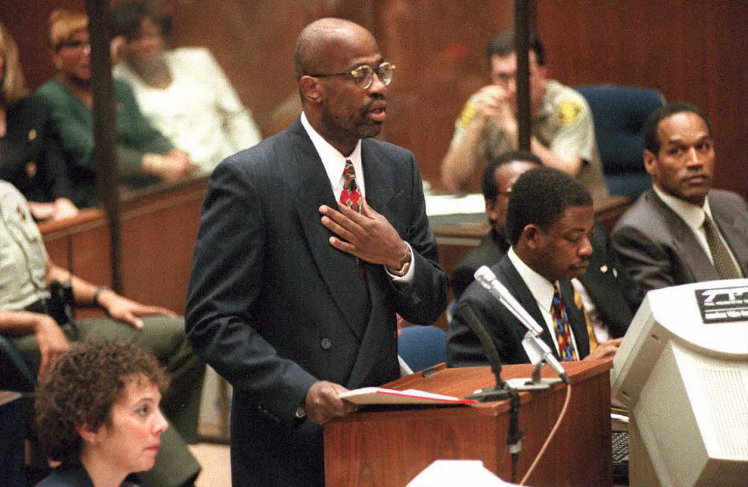 Where Is Christopher Darden Now? The Prosecutor From The O.J. Simpson ...