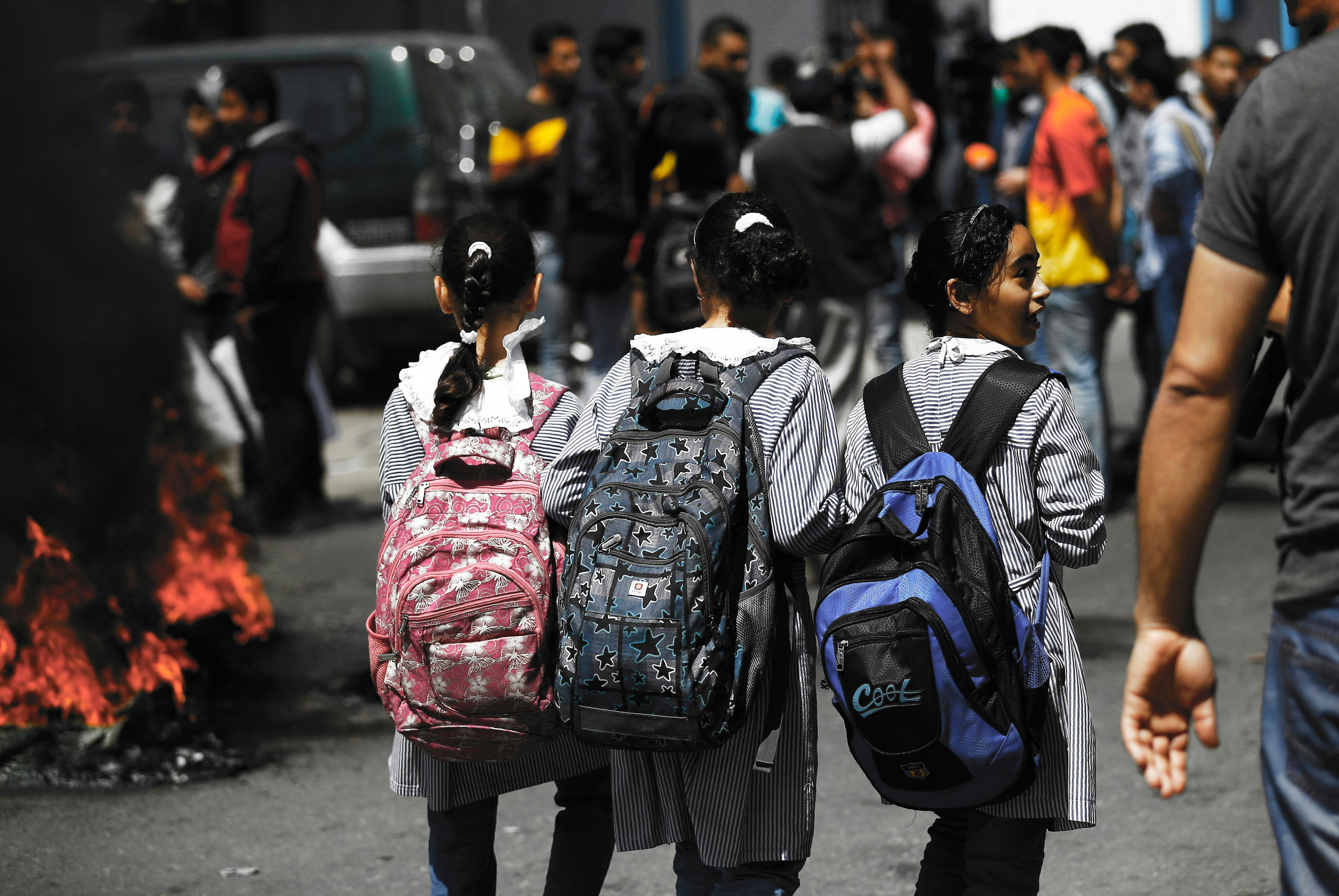 11 Struggles Of Wearing A School Uniform & Still Not Fitting In