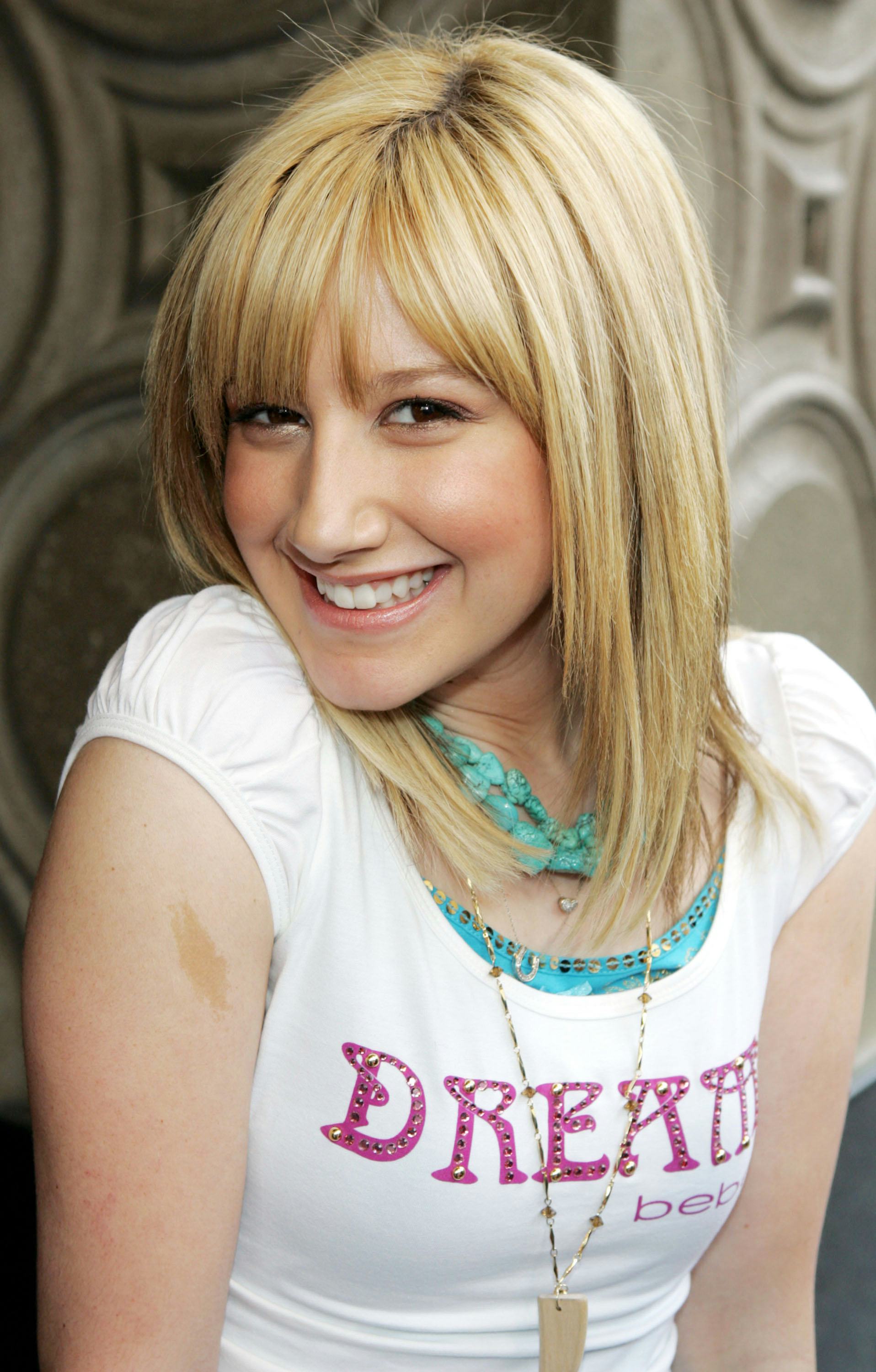 13 Clothing Items You Wore To Your Friends' Birthday Parties In The ...