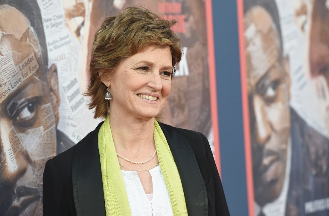 Photos Of The Real 'Snowden' Characters Vs. The Actors Show Some ...