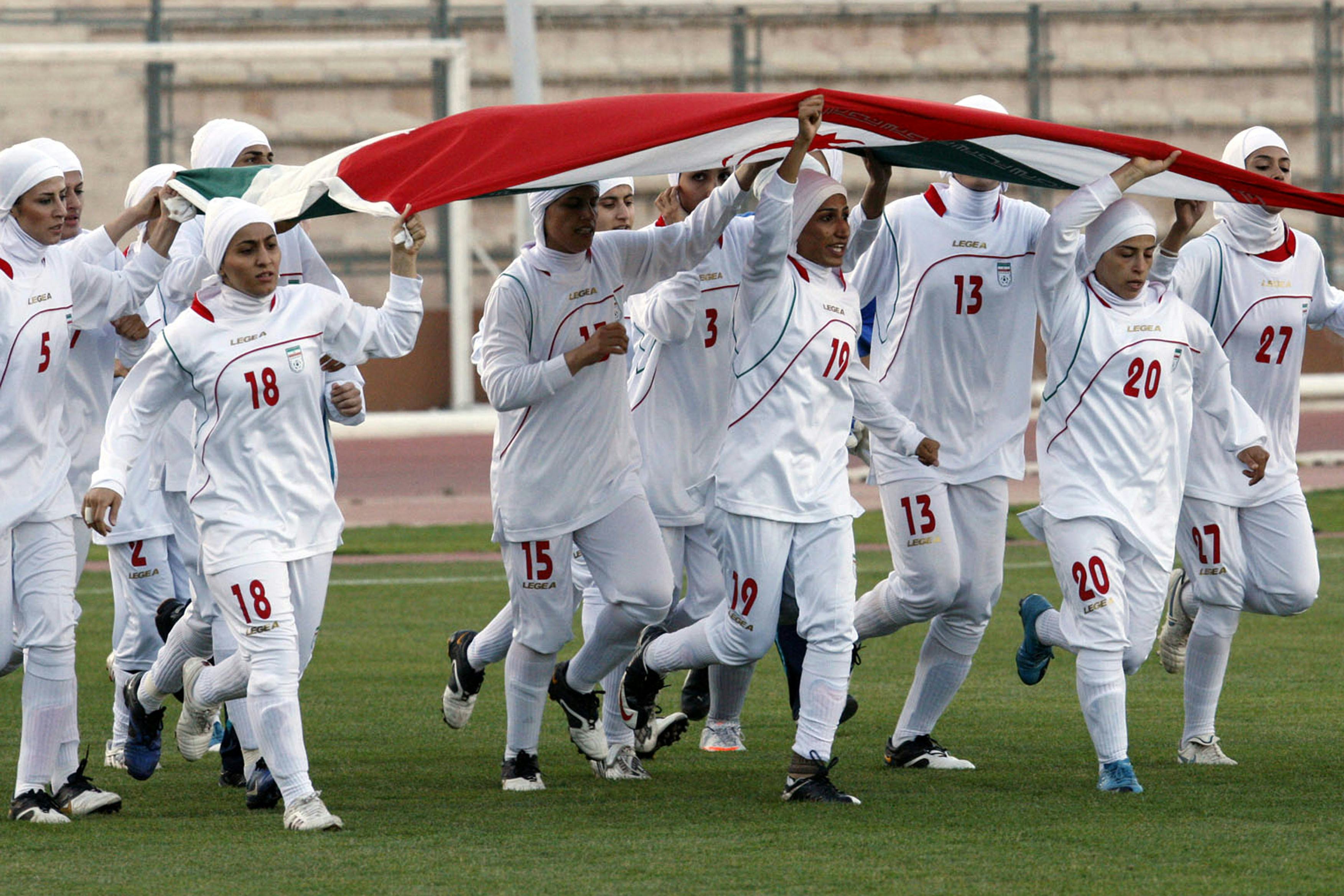 Olympic Dress Codes For Men & Women Are Making Progress Towards Gender ...