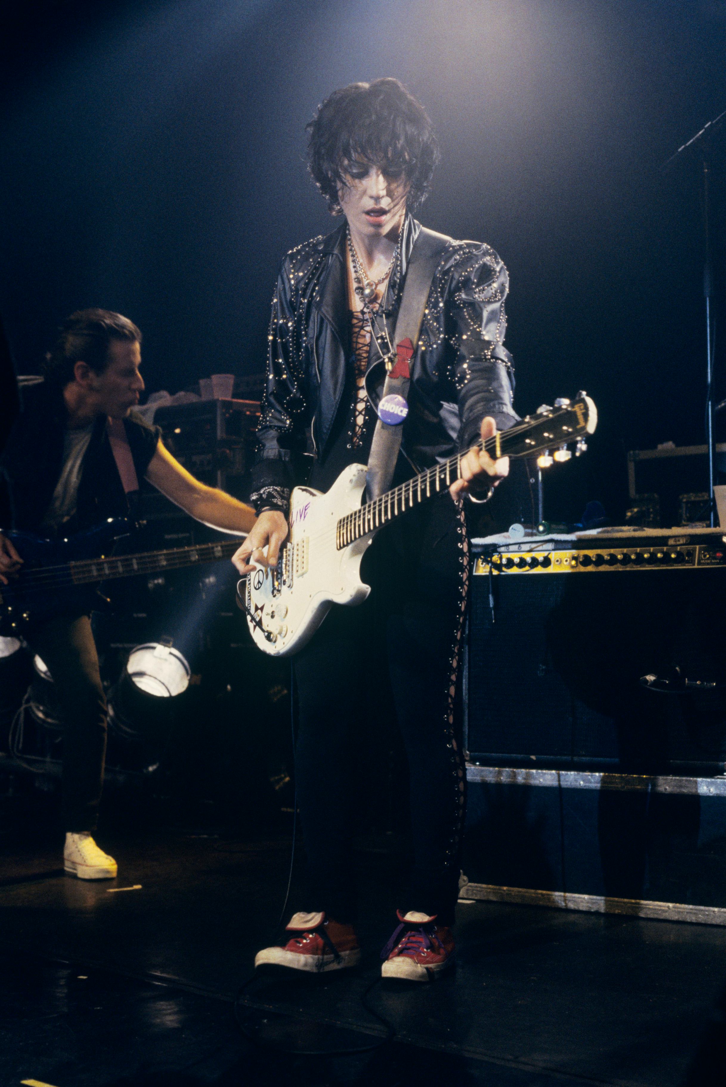 26 Gender Bending Fashion Moments From The '90s That Were Everything ...