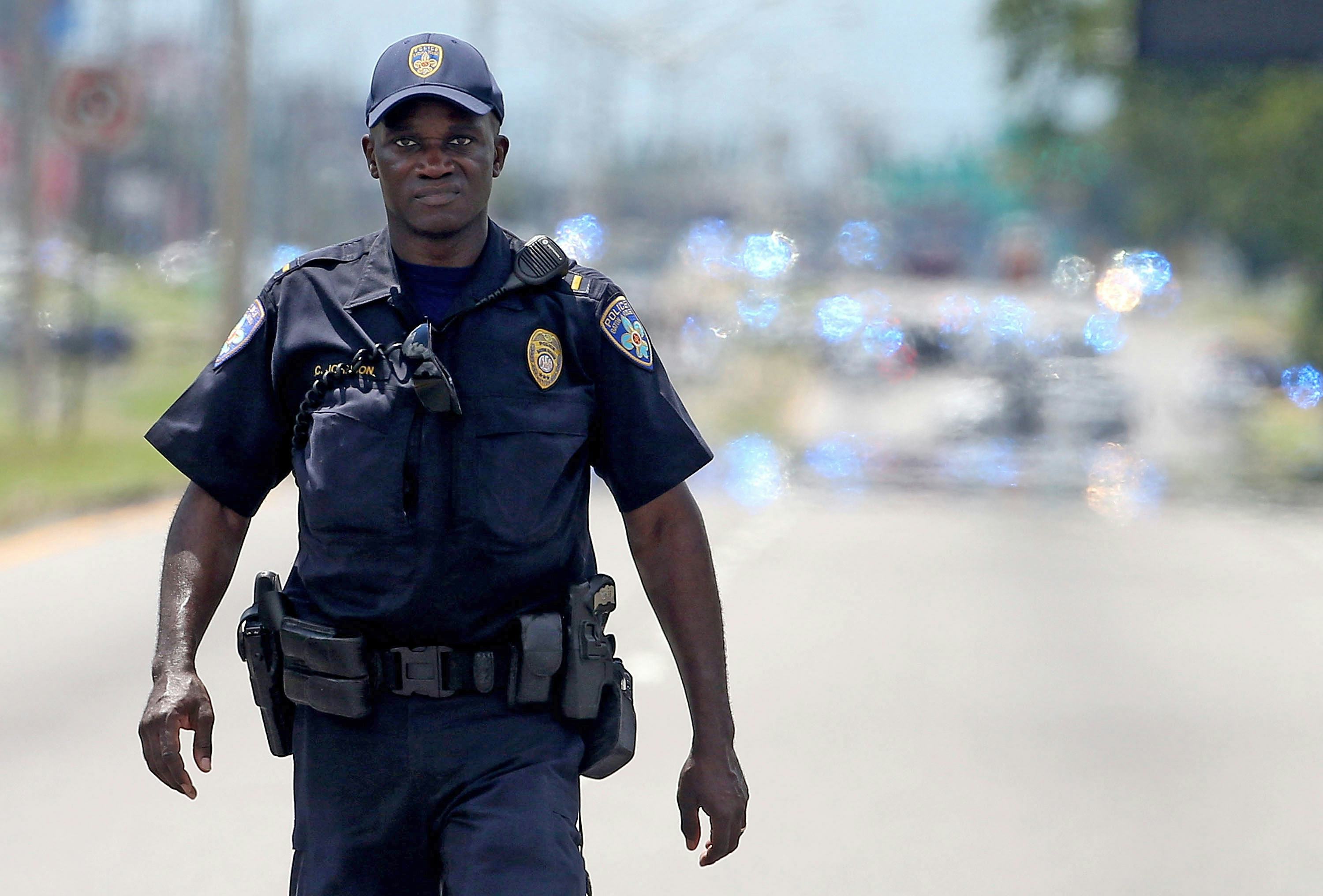 How To Donate To The Baton Rouge Police Officer Victims In This ...
