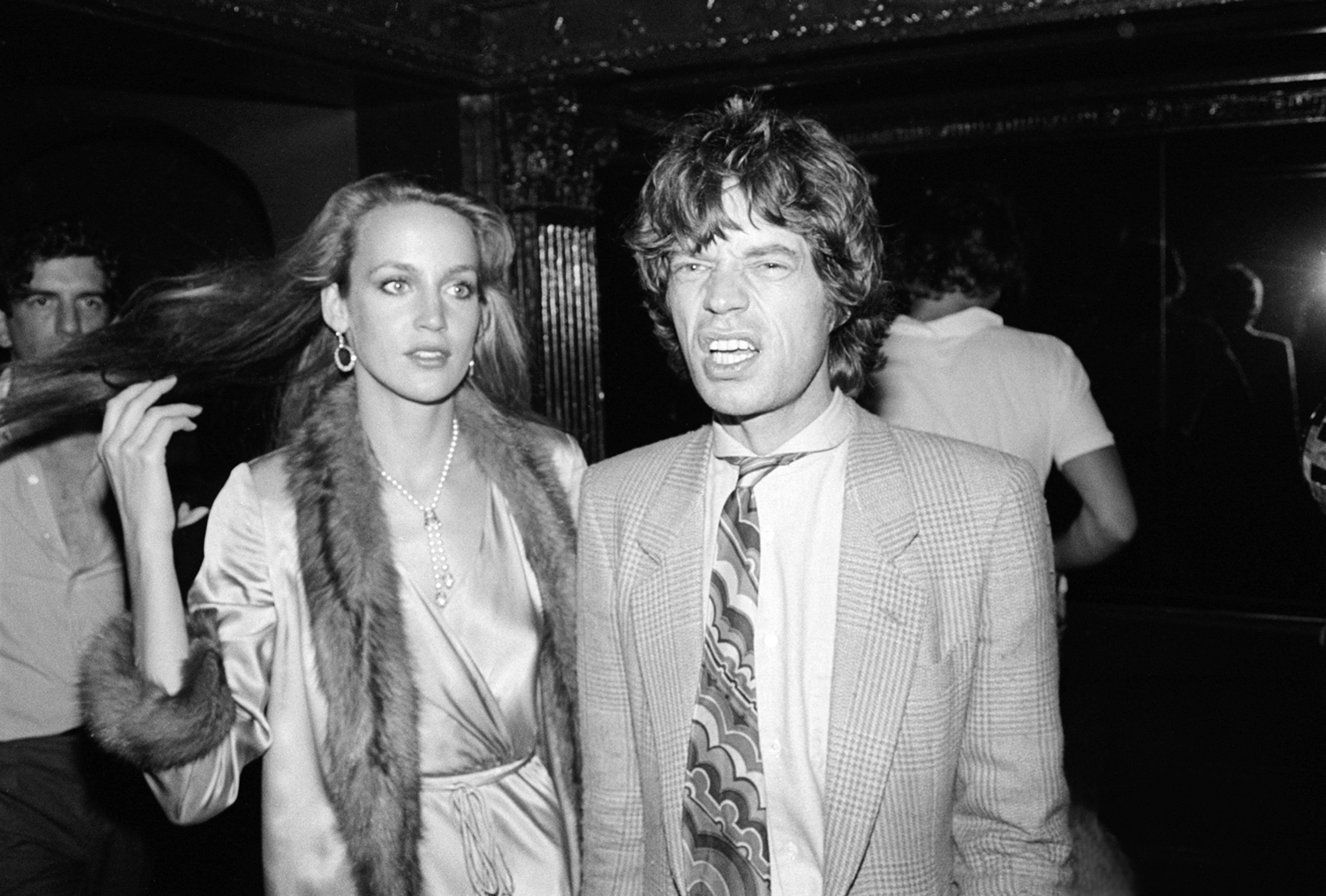 22 Vintage 1970s Photos Of Celebs Partying At Studio 54